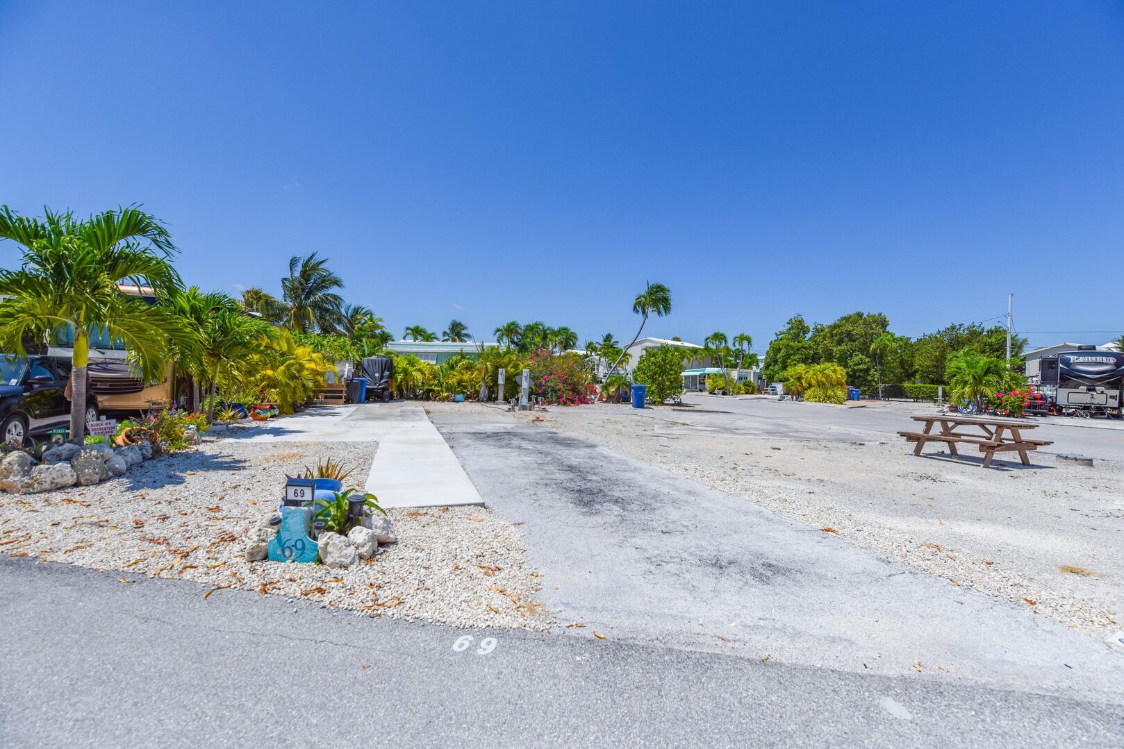 RV Lot 69 Venture Out | Bluescape Vacation Rentals