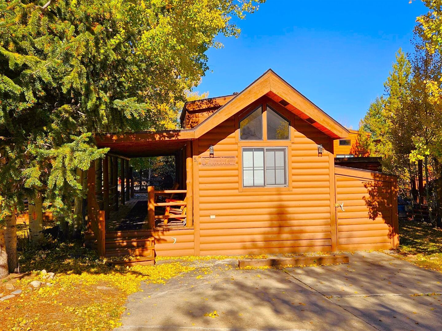 Snowcap Corner Cabin 51 | Tiger Run Resort