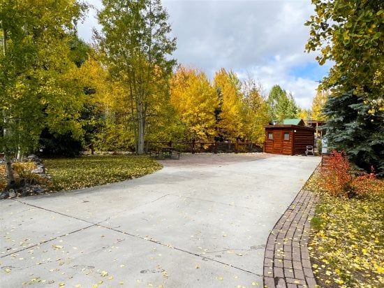 Deluxe Site 221 | Tiger Run Resort