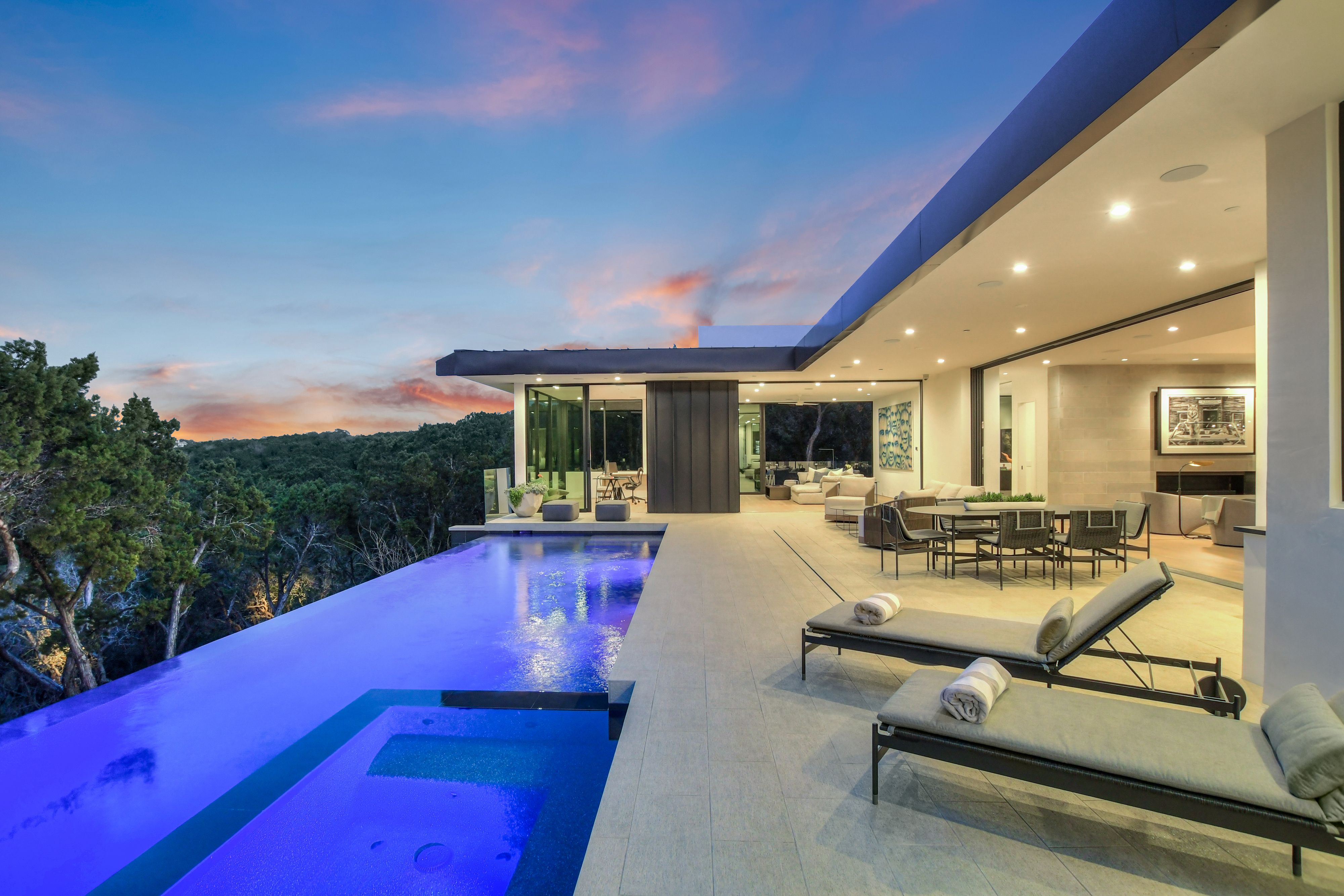 Above Austin Accolade | Above Vacation Residences