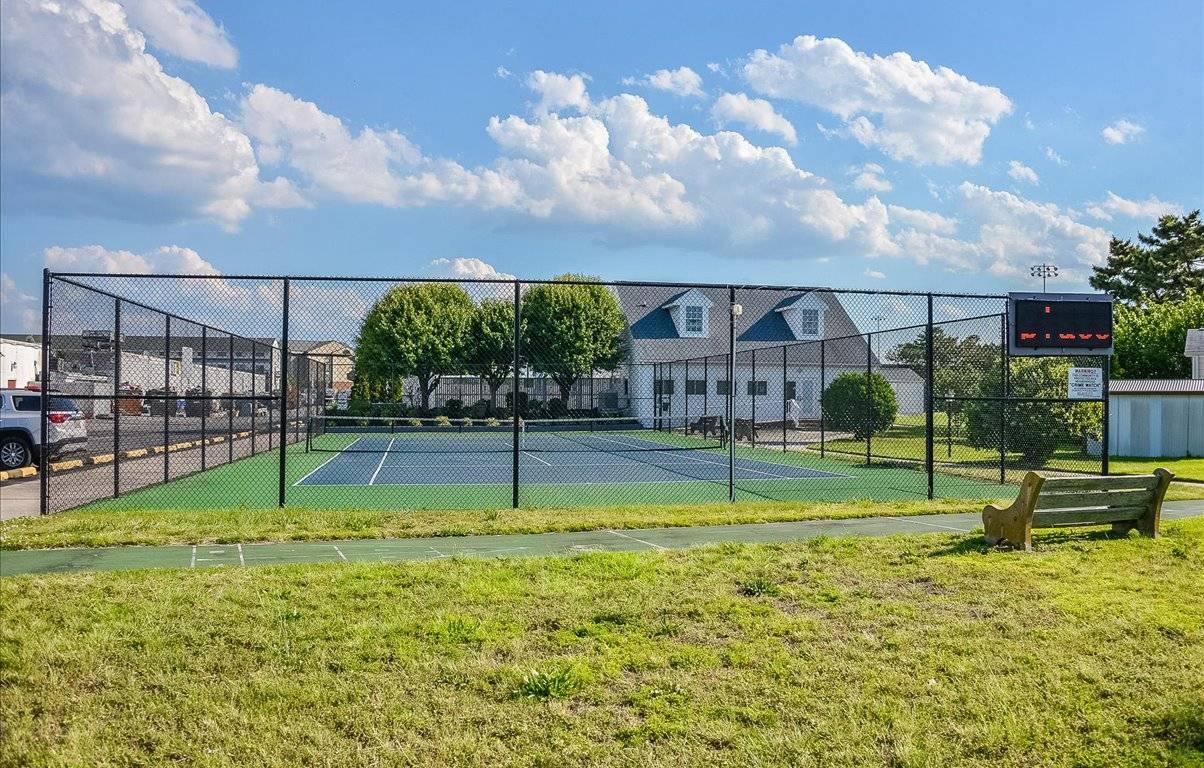 Clamshell House | Benchmark Property Services