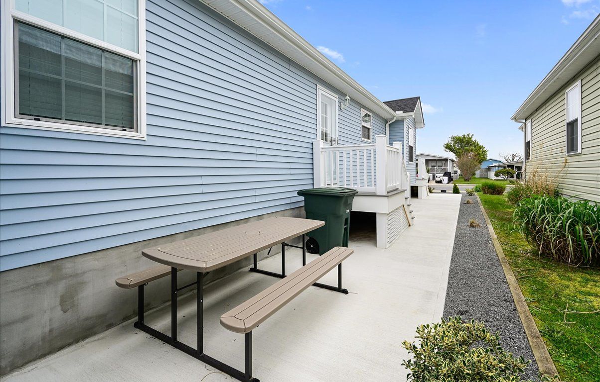 Clamshell House 2 | Benchmark Property Services