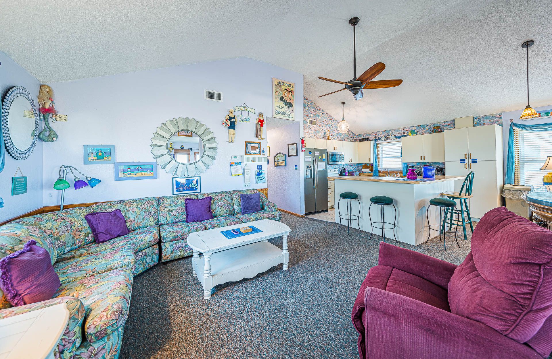 Book Coleman's Beach Front Inn | Oceanfront OBX Vacation Rental