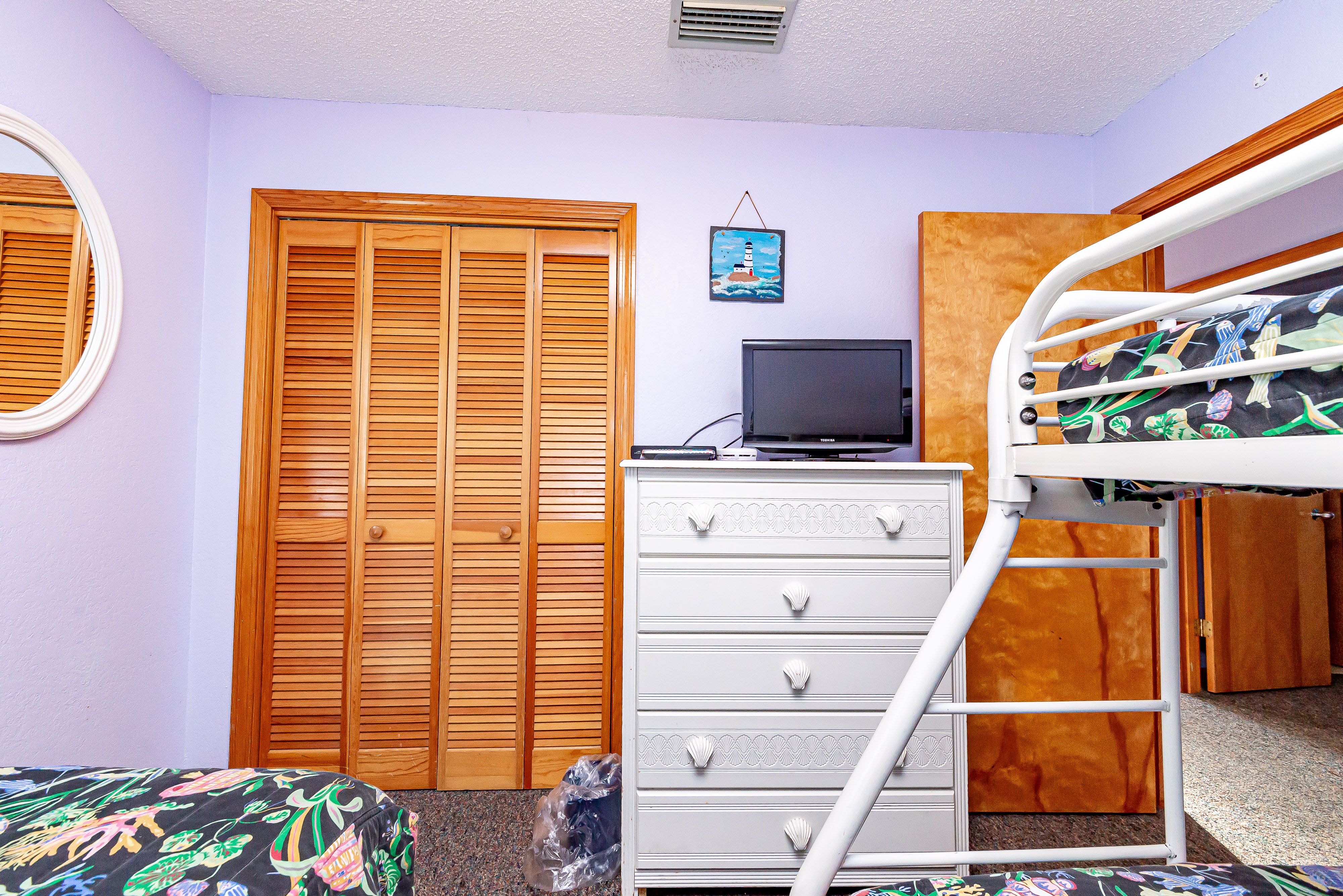 Book Coleman's Beach Front Inn | Oceanfront OBX Vacation Rental