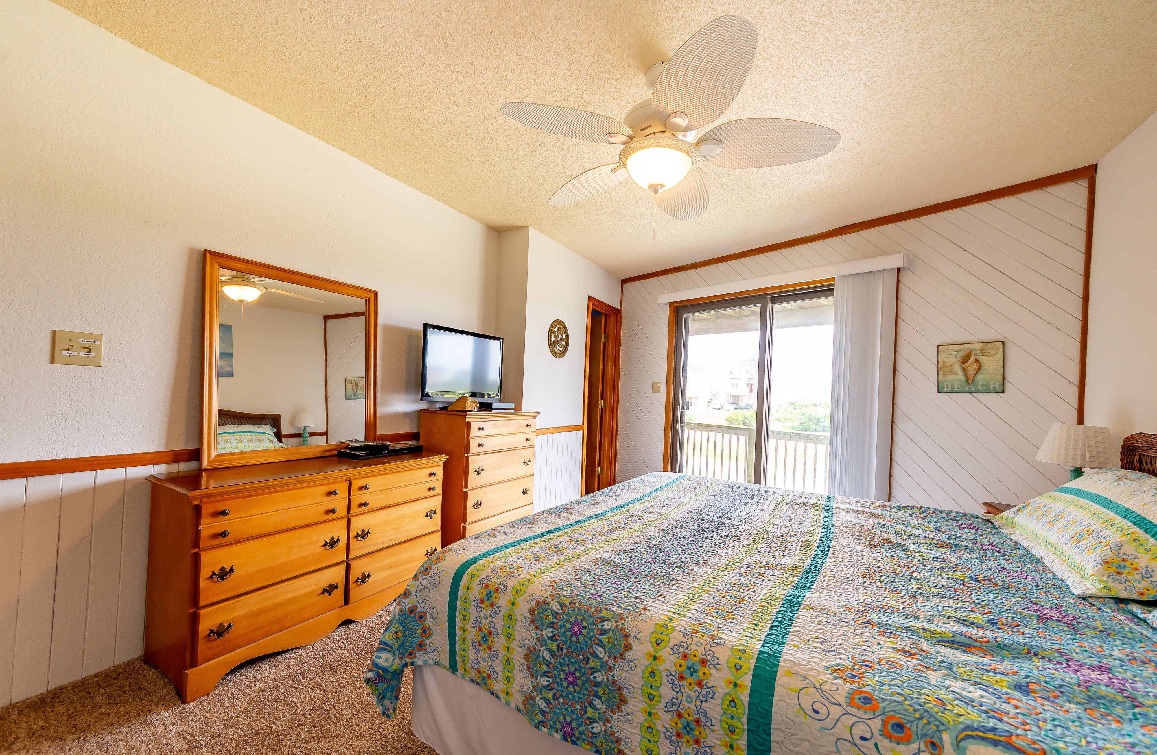Book Simply Perfect | Semi-Oceanfront OBX Vacation Rental