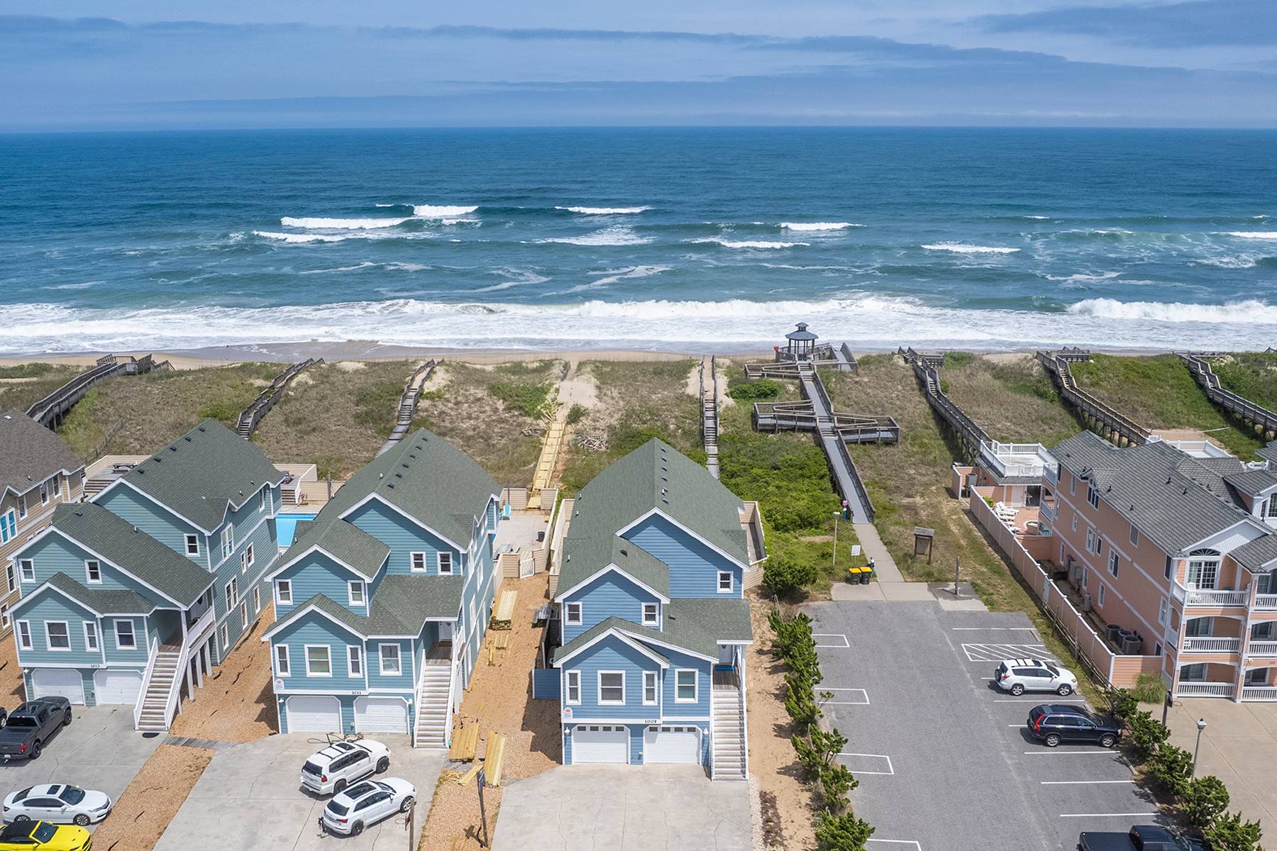 Book Blue Wave | Oceanfront OBX Vacation Rental