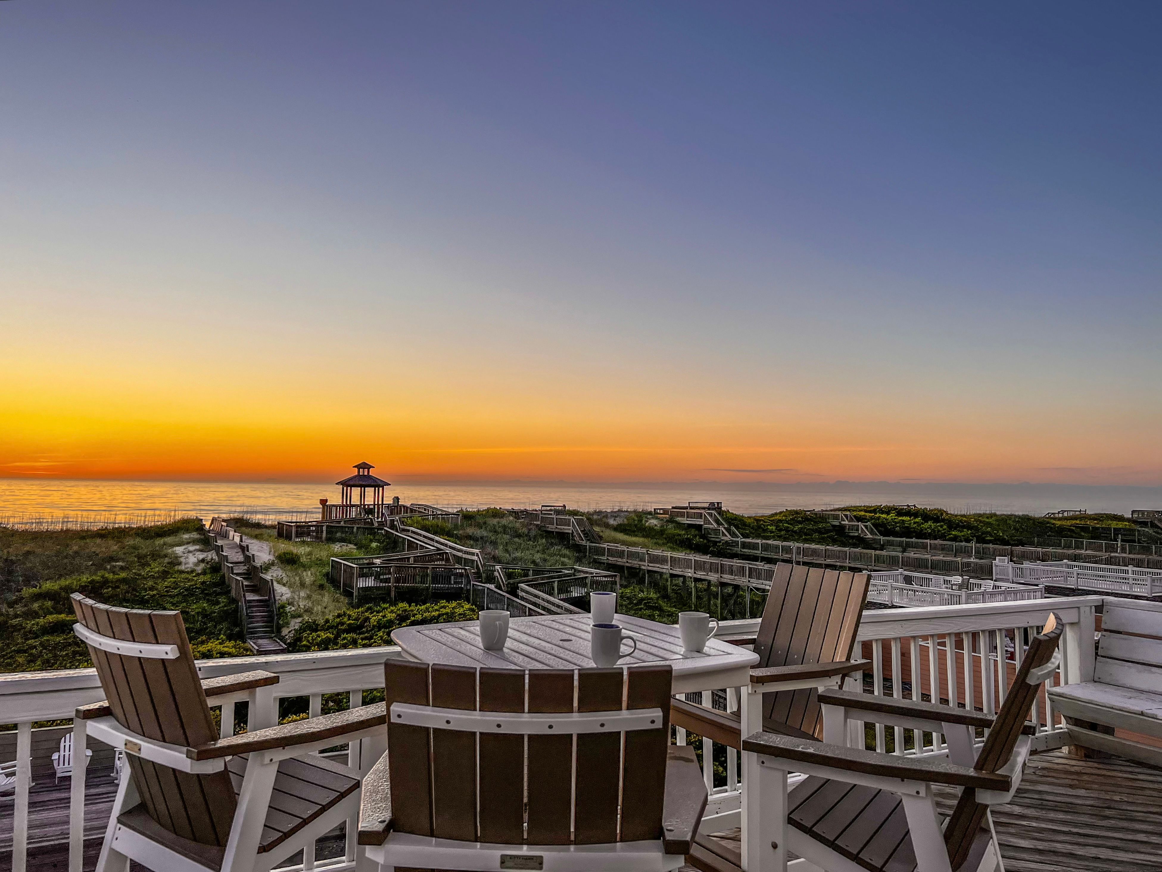 Book Blue Wave | Oceanfront OBX Vacation Rental