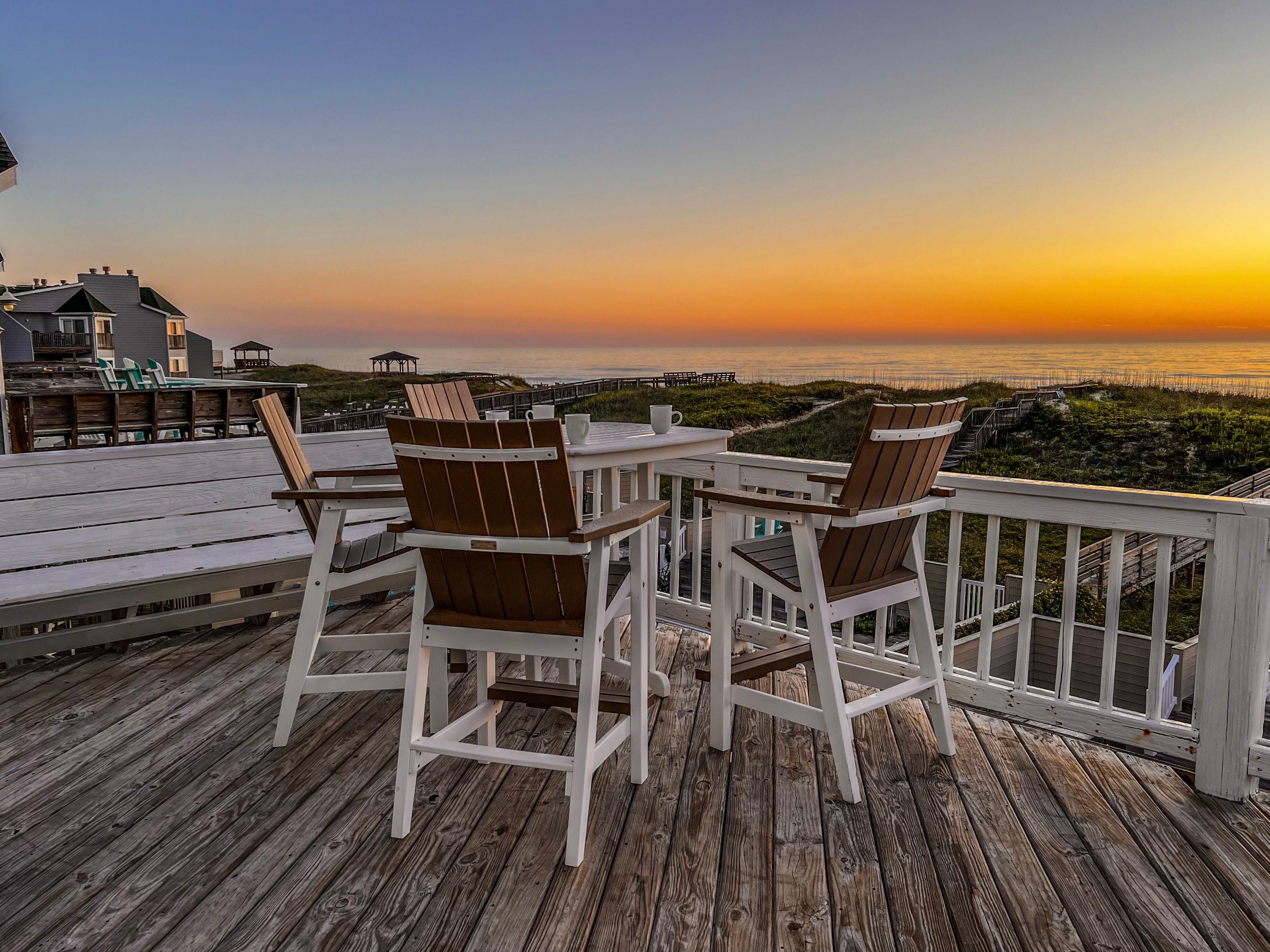 Book Blue Wave | Oceanfront OBX Vacation Rental