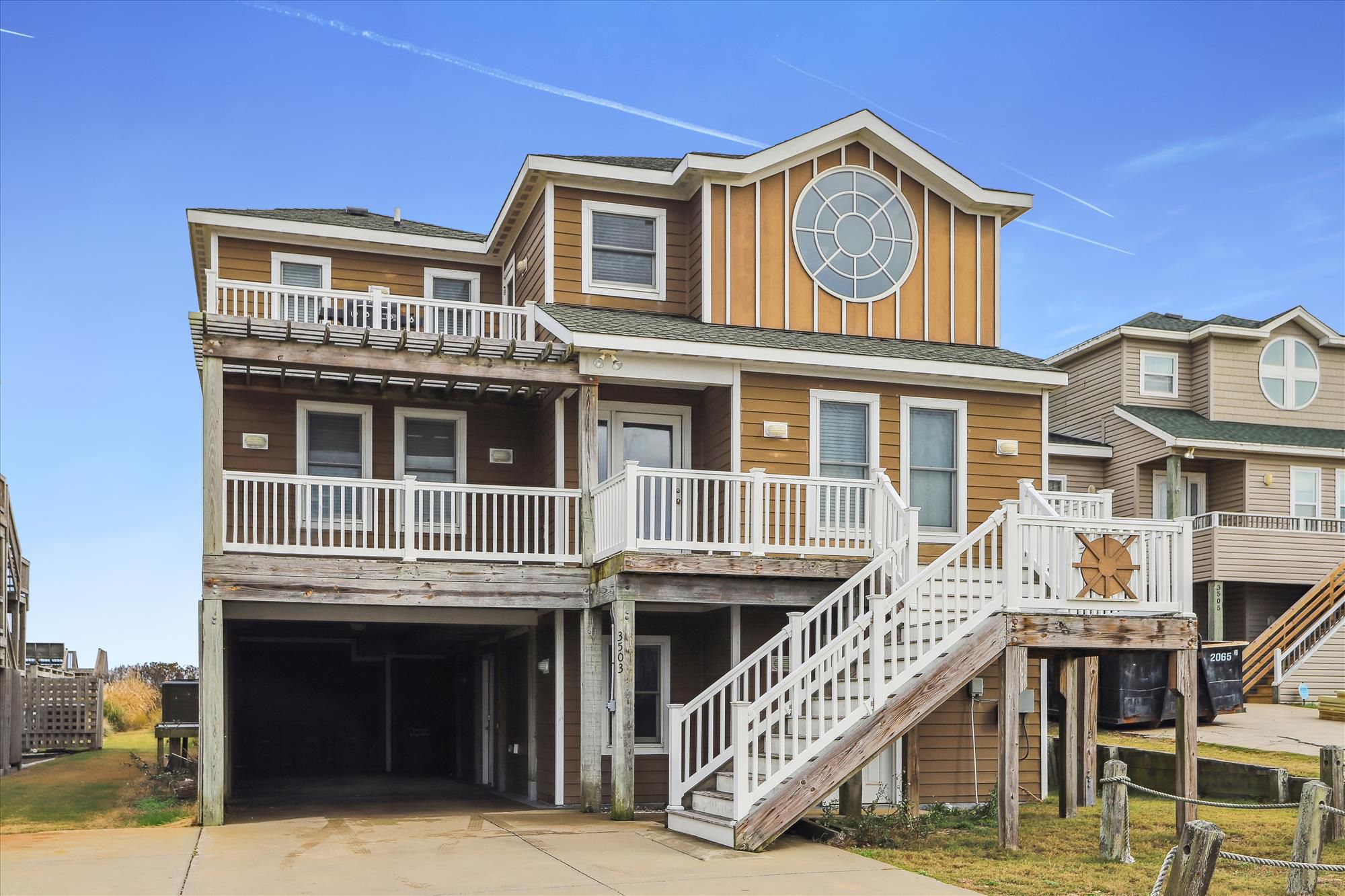 Book Dream Catcher | Oceanfront OBX Vacation Rental