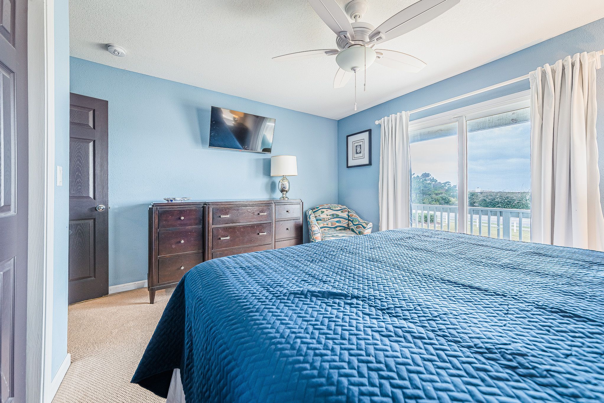 Book Clam I Am | Semi-Oceanfront OBX Vacation Rental