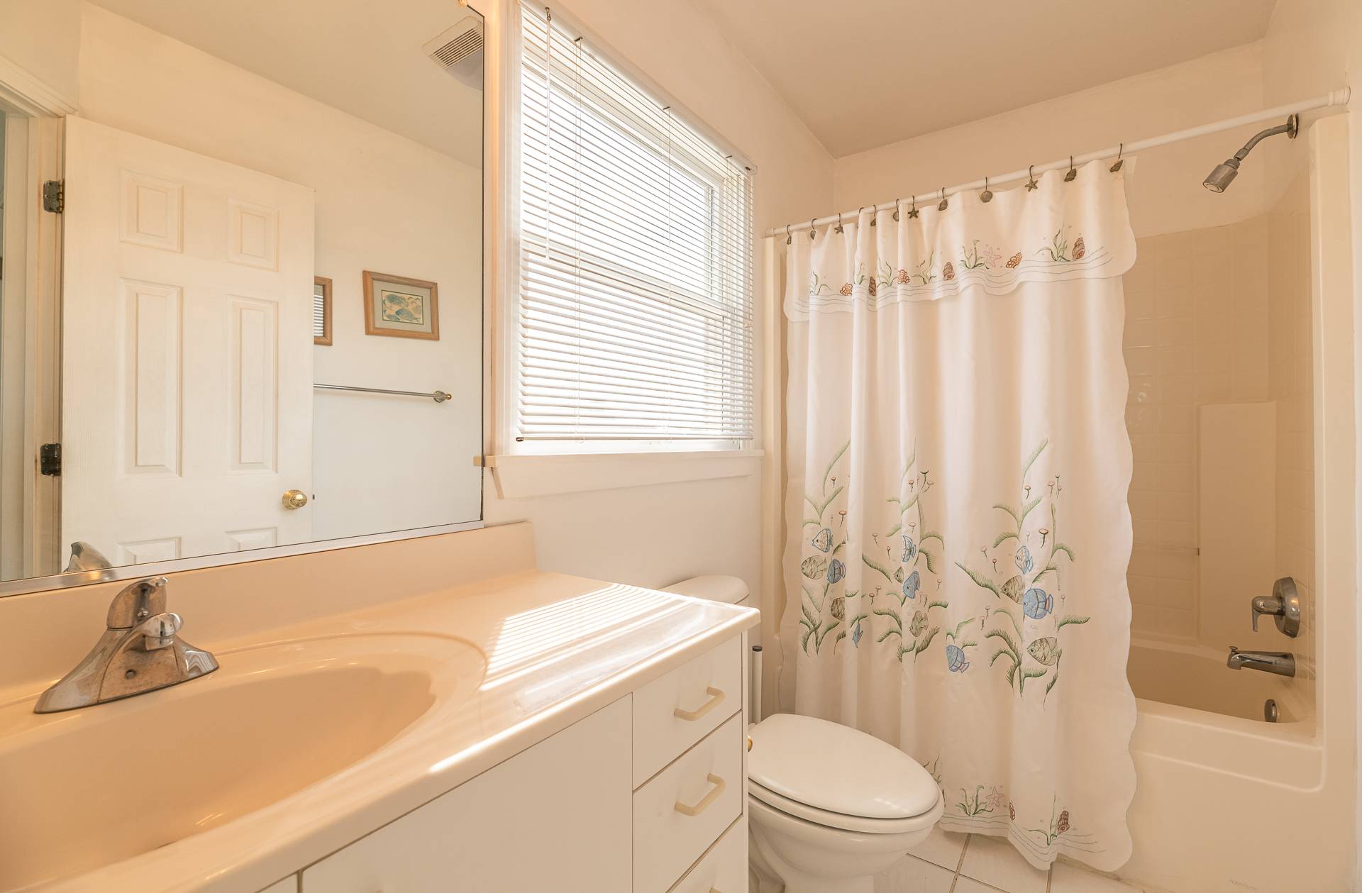 Book The BARNacle | Oceanside OBX Vacation Rental