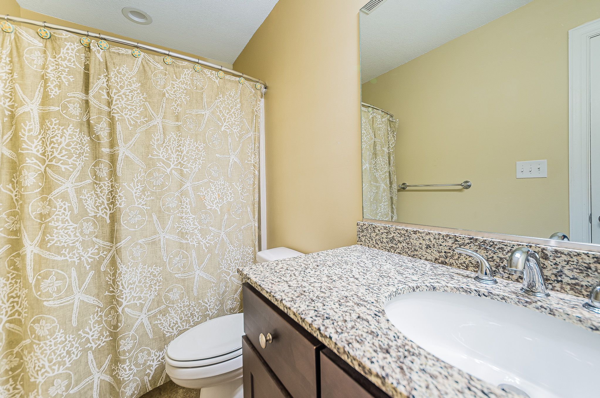 Book Beach Hive | Semi-Oceanfront OBX Vacation Rental