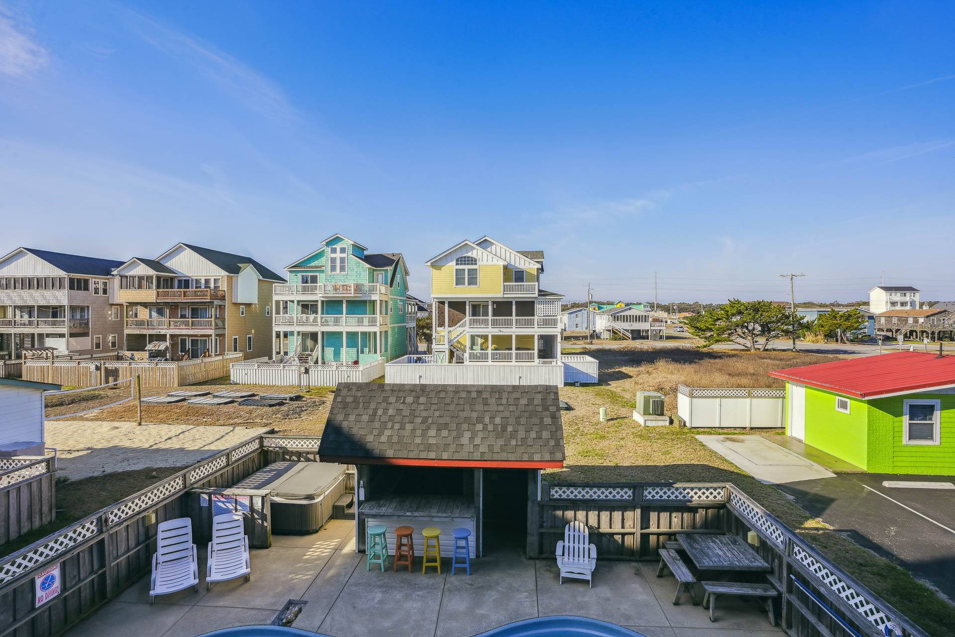Book The Barnacle Barn | Semi-Oceanfront OBX Vacation Rental