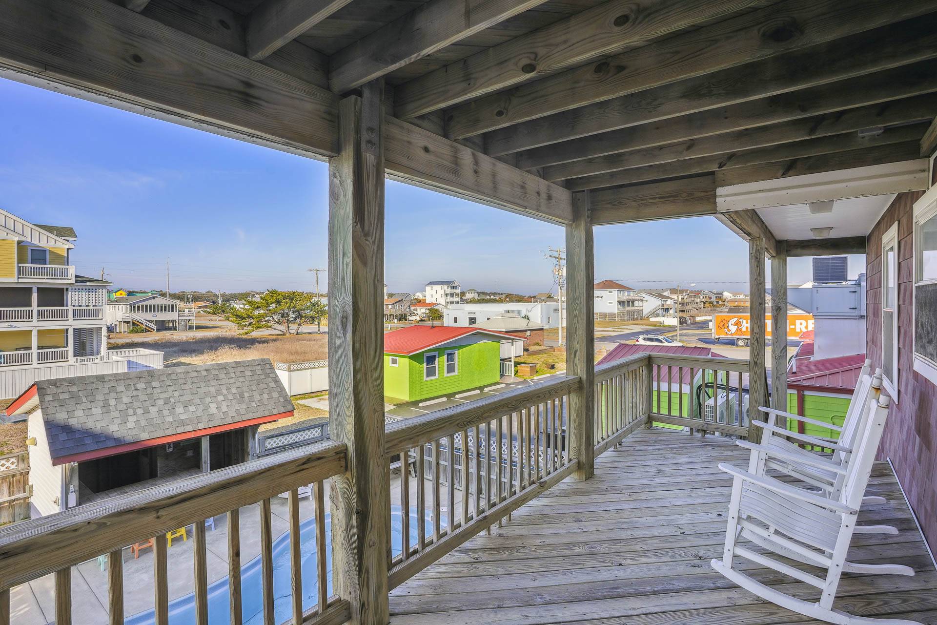 Book The Barnacle Barn | Semi-Oceanfront OBX Vacation Rental