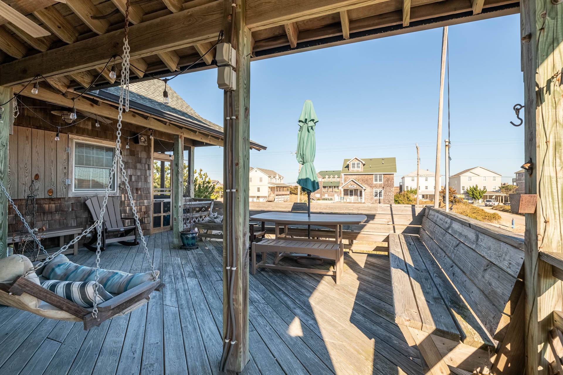 Book A Pirates Hideout | Semi-Oceanfront OBX Vacation Rental