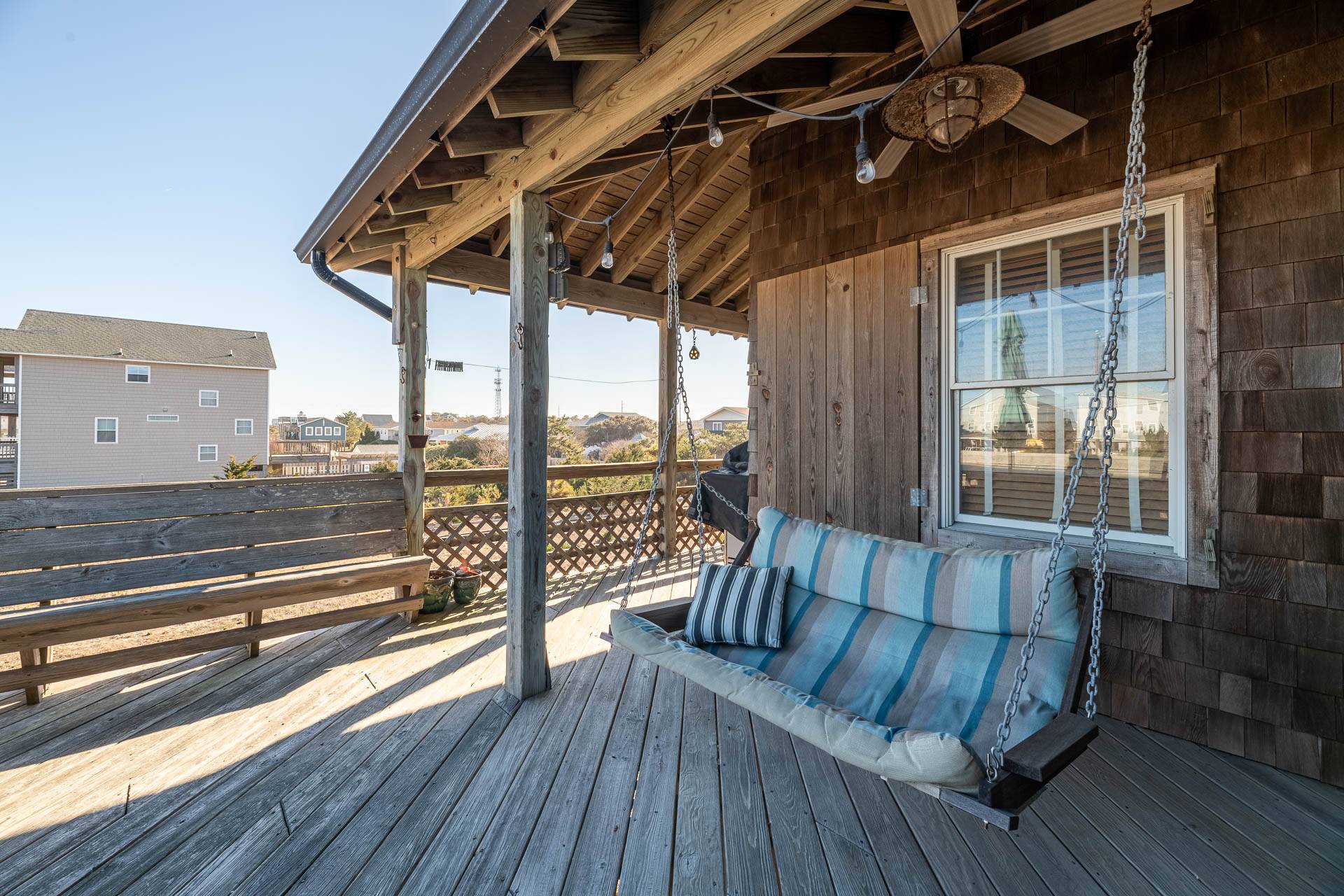Book A Pirates Hideout | Semi-Oceanfront OBX Vacation Rental