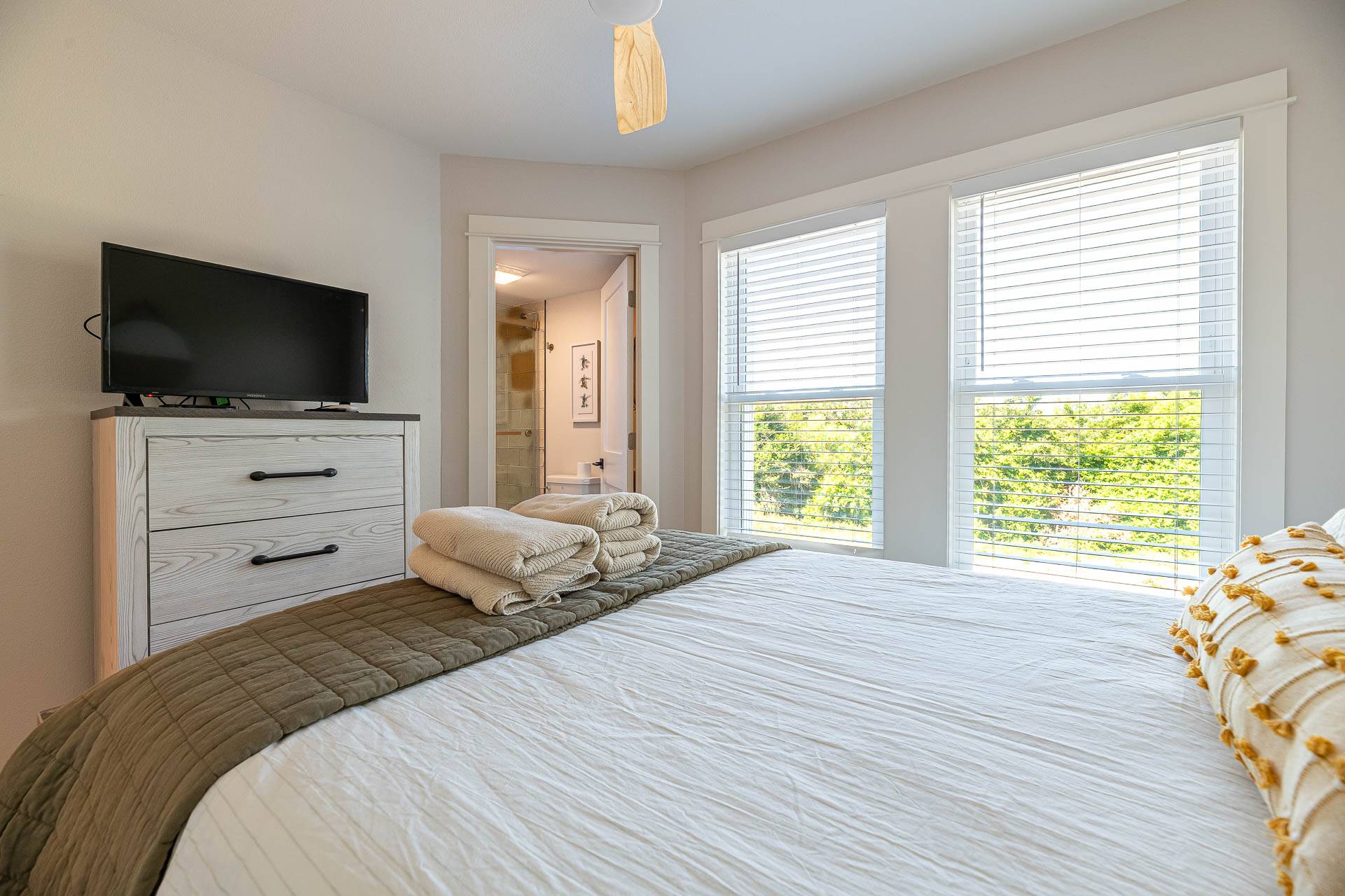 Book Paradise Again | Oceanside OBX Vacation Rental