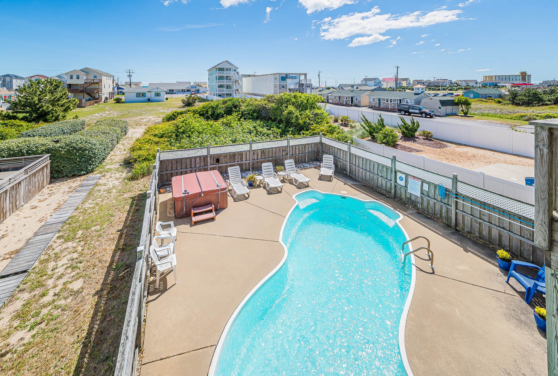 Book Shell Town | Oceanside OBX Vacation Rental