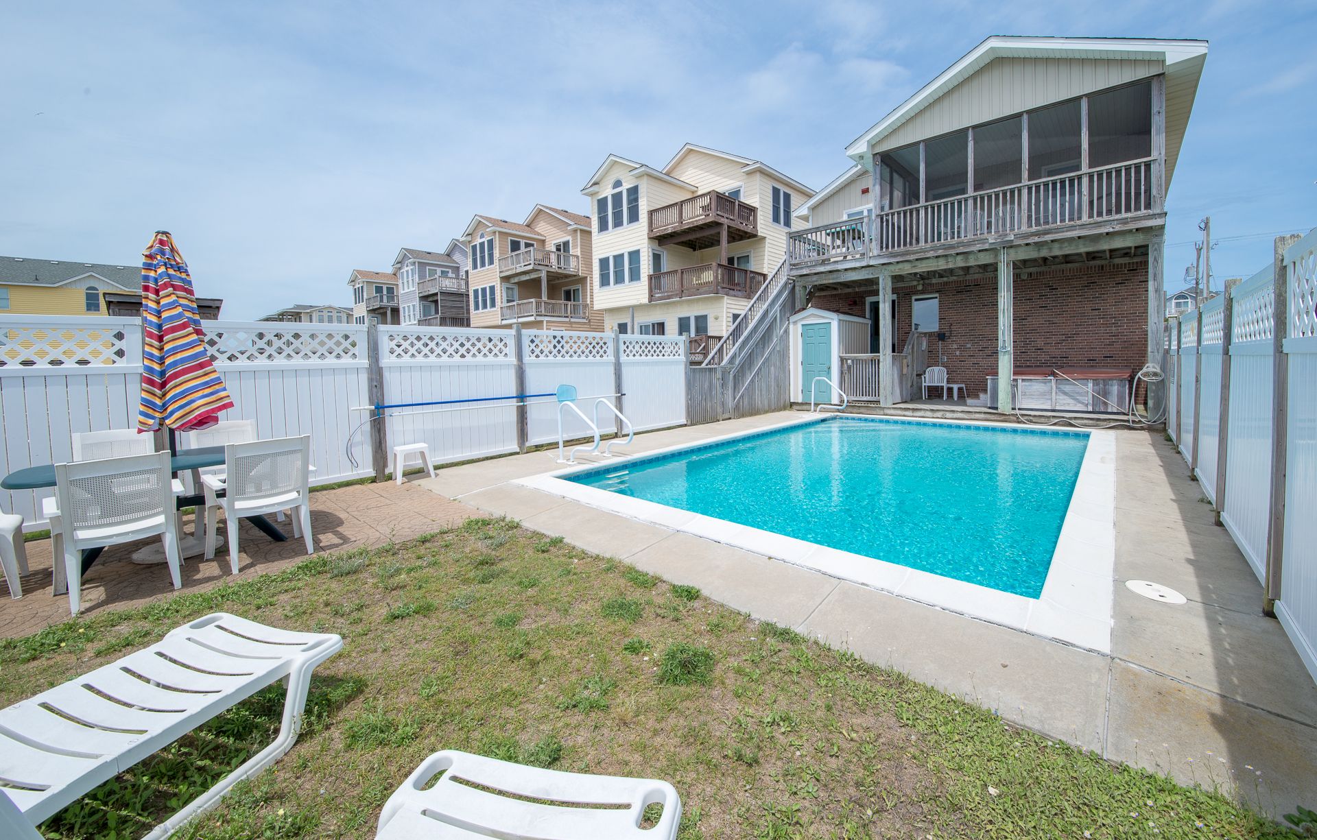 Book Fun 'N Sun | Semi-Oceanfront OBX Vacation Rental