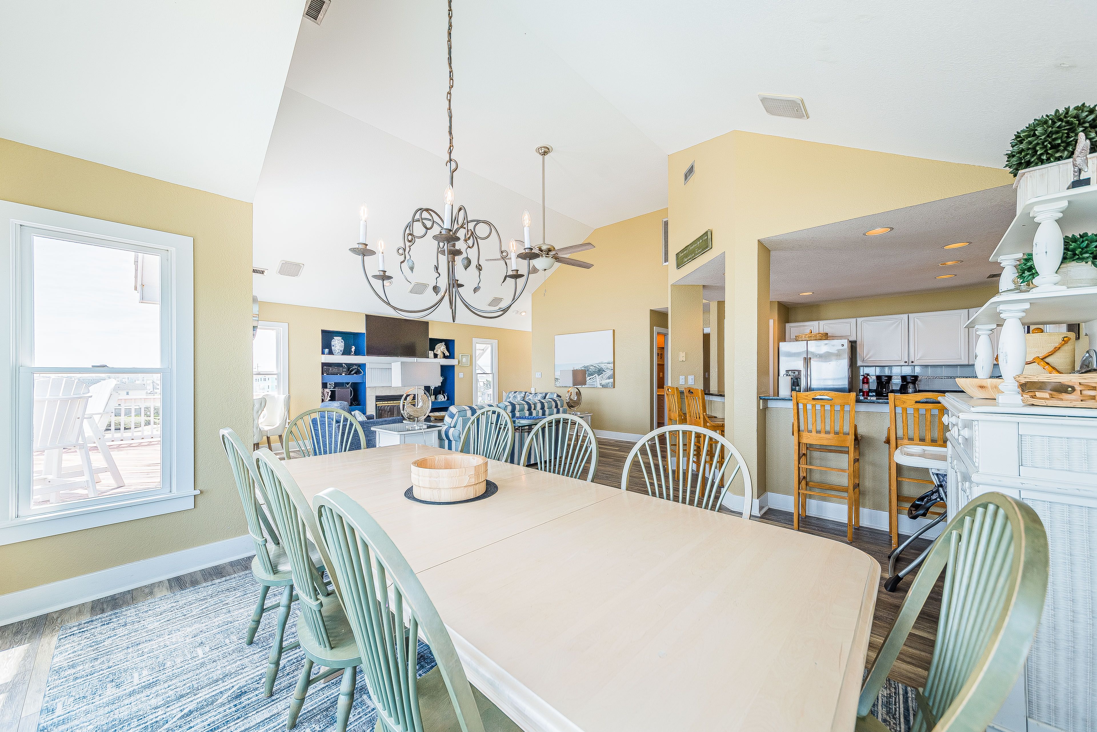 Book Sunday Drive | Oceanfront OBX Vacation Rental