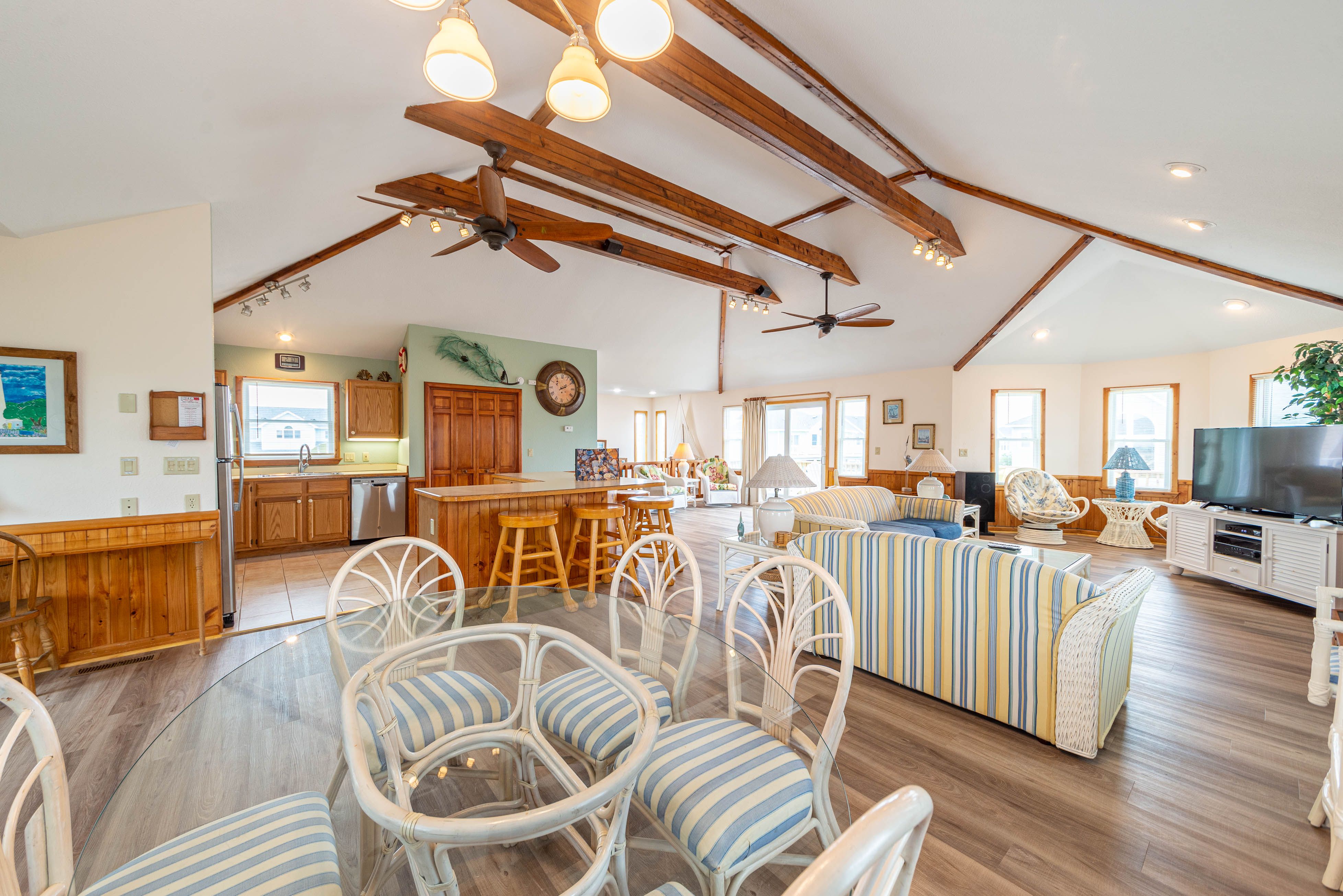 Blue Moon | Oceanside OBX Vacation Rental