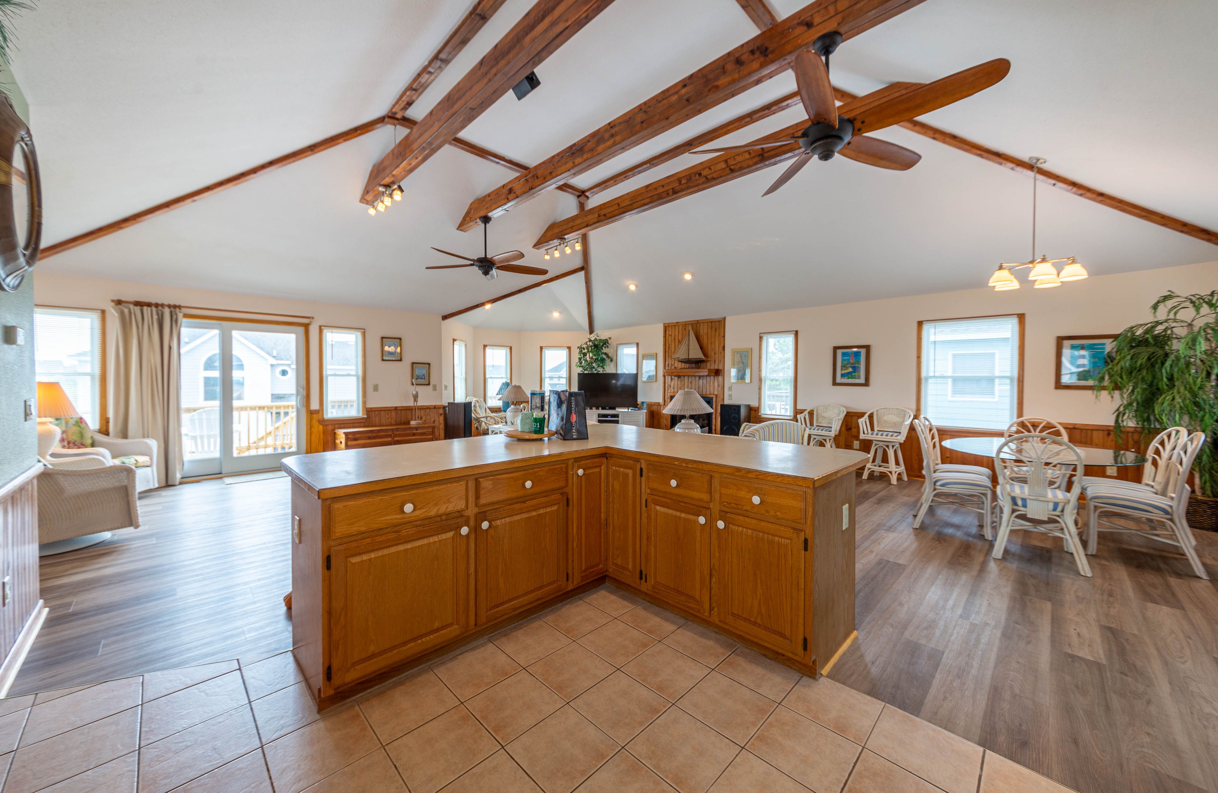 Blue Moon | Oceanside OBX Vacation Rental