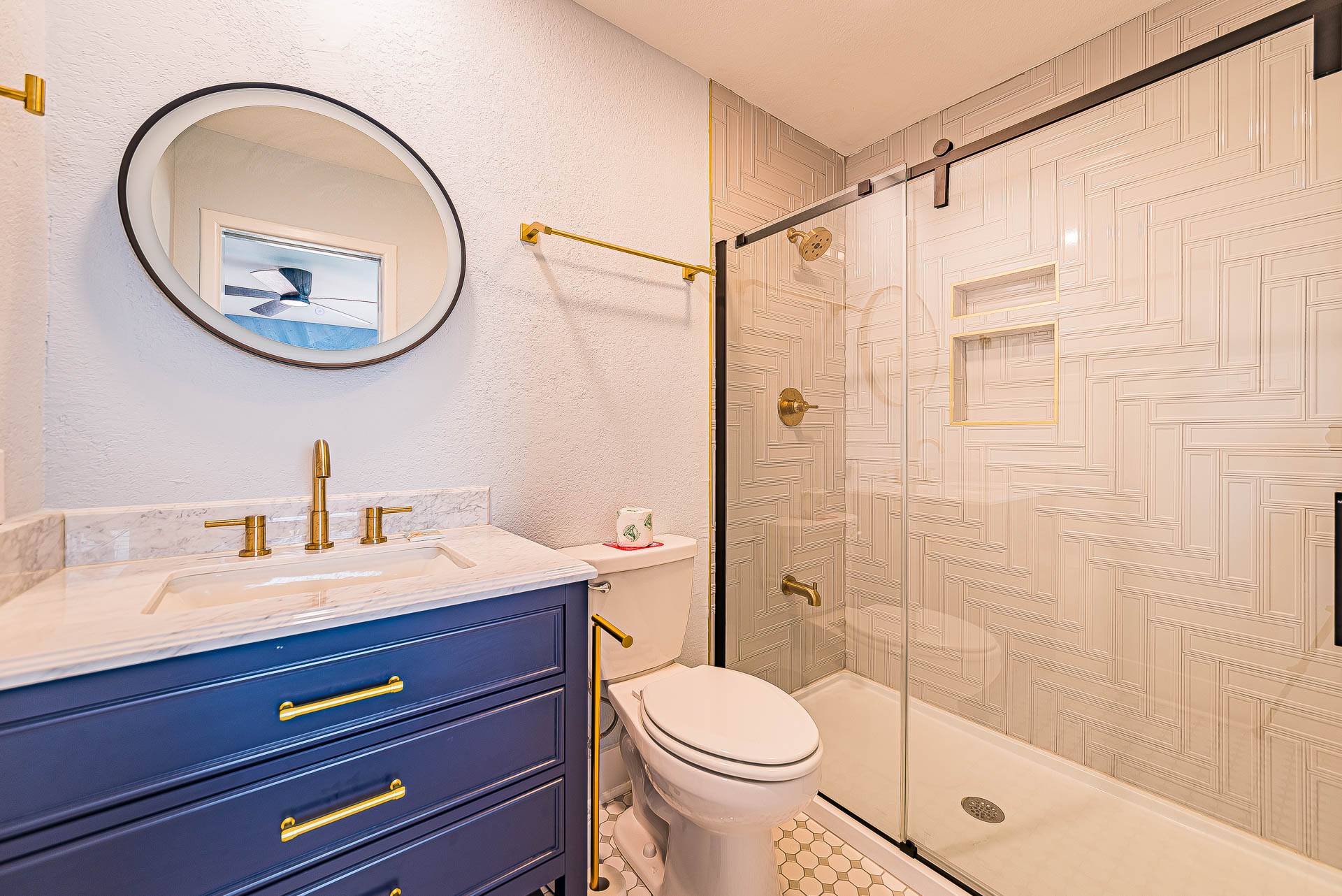 Book Milo's Waves | Oceanside OBX Vacation Rental