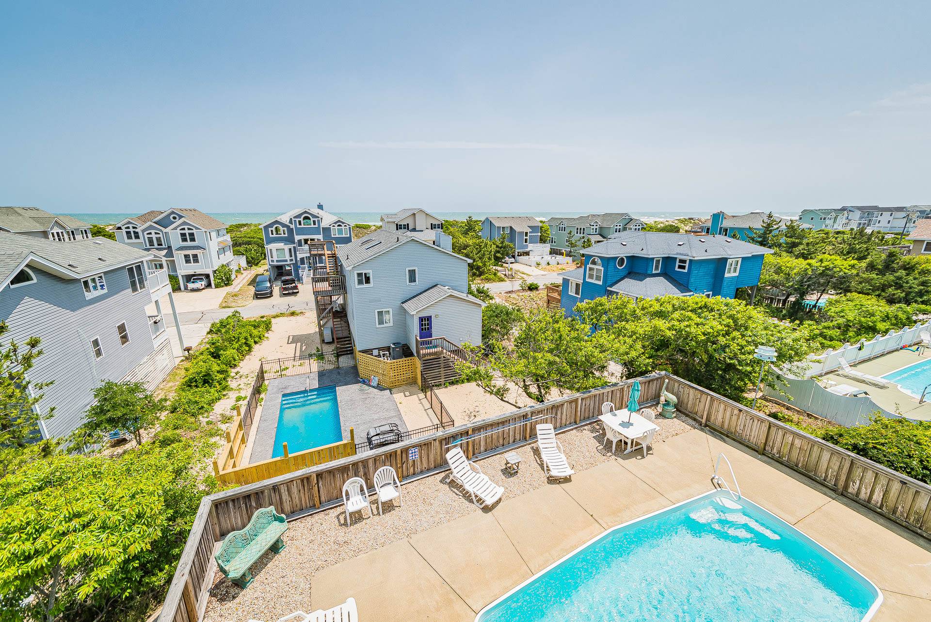 Book Milo's Waves | Oceanside OBX Vacation Rental