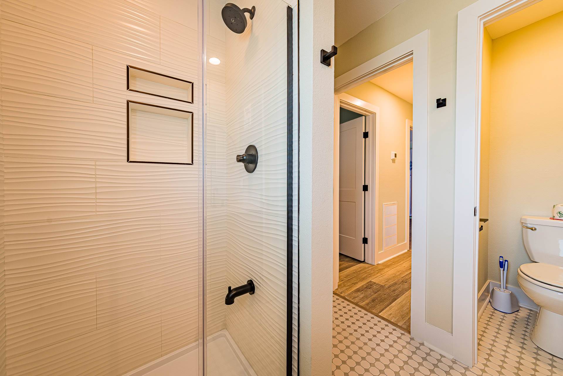 Book Milo's Waves | Oceanside OBX Vacation Rental