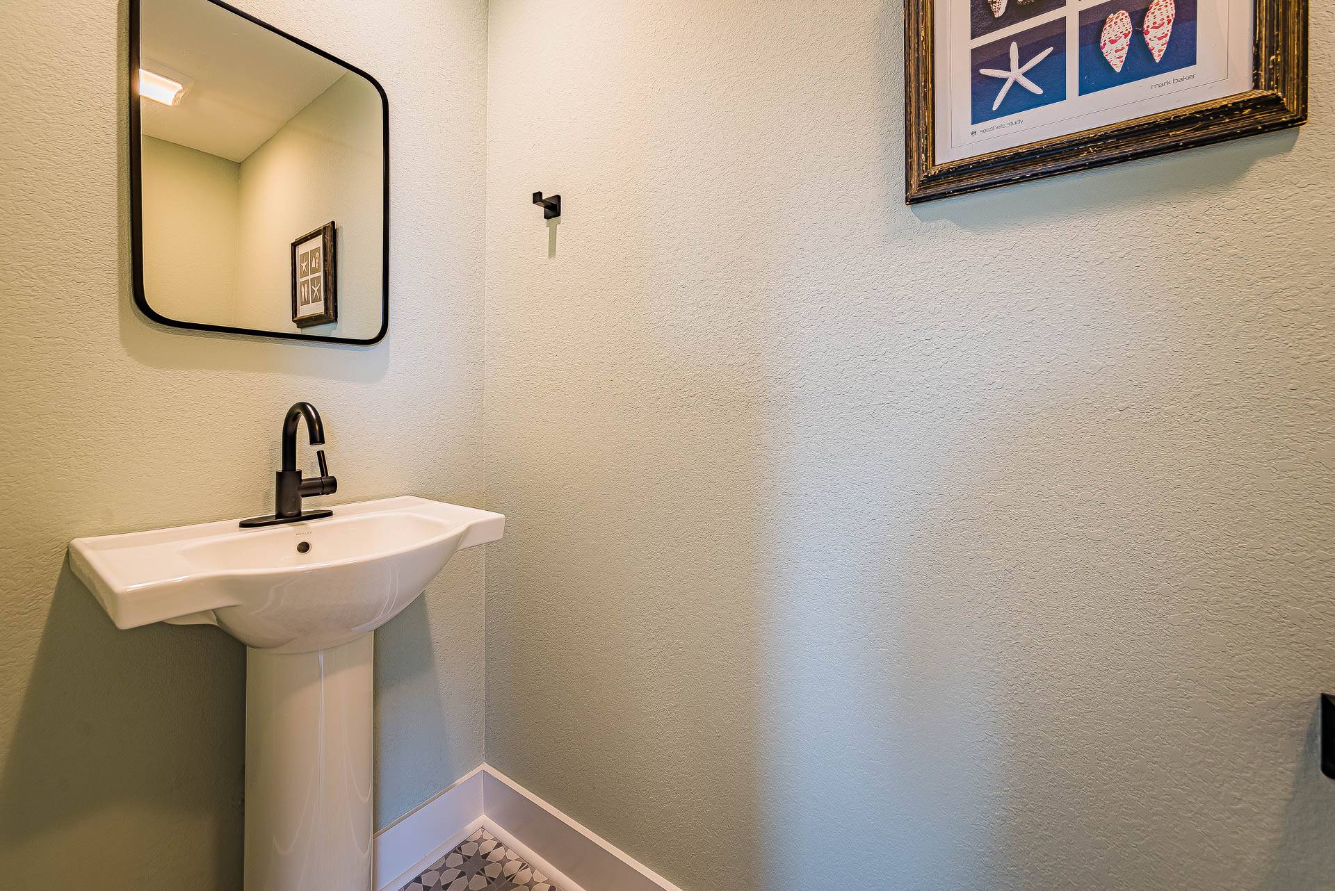 Book Milo's Waves | Oceanside OBX Vacation Rental