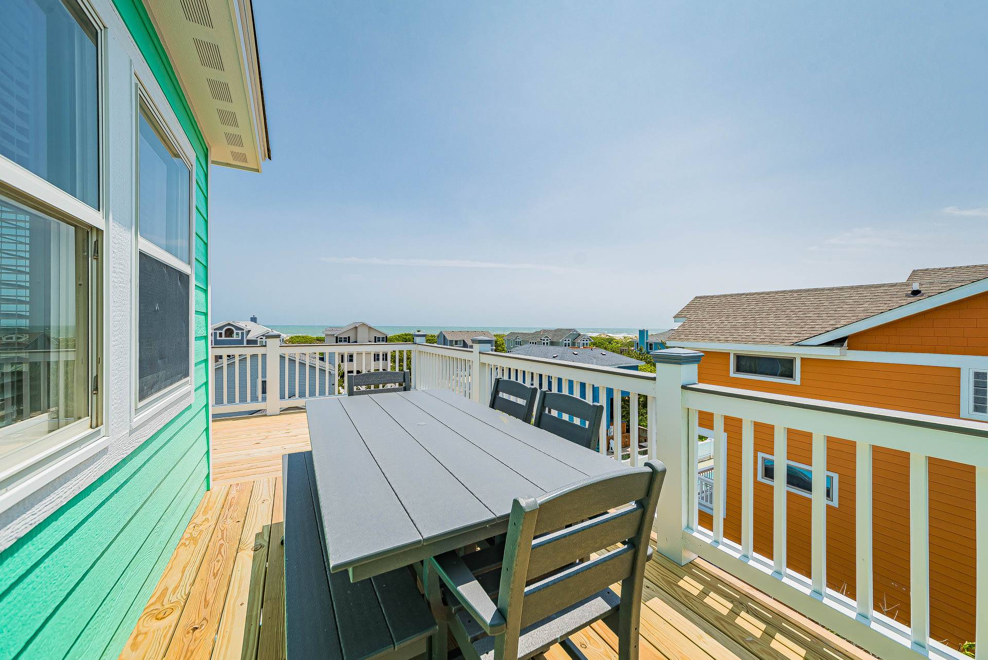 Book Milo's Waves | Oceanside OBX Vacation Rental