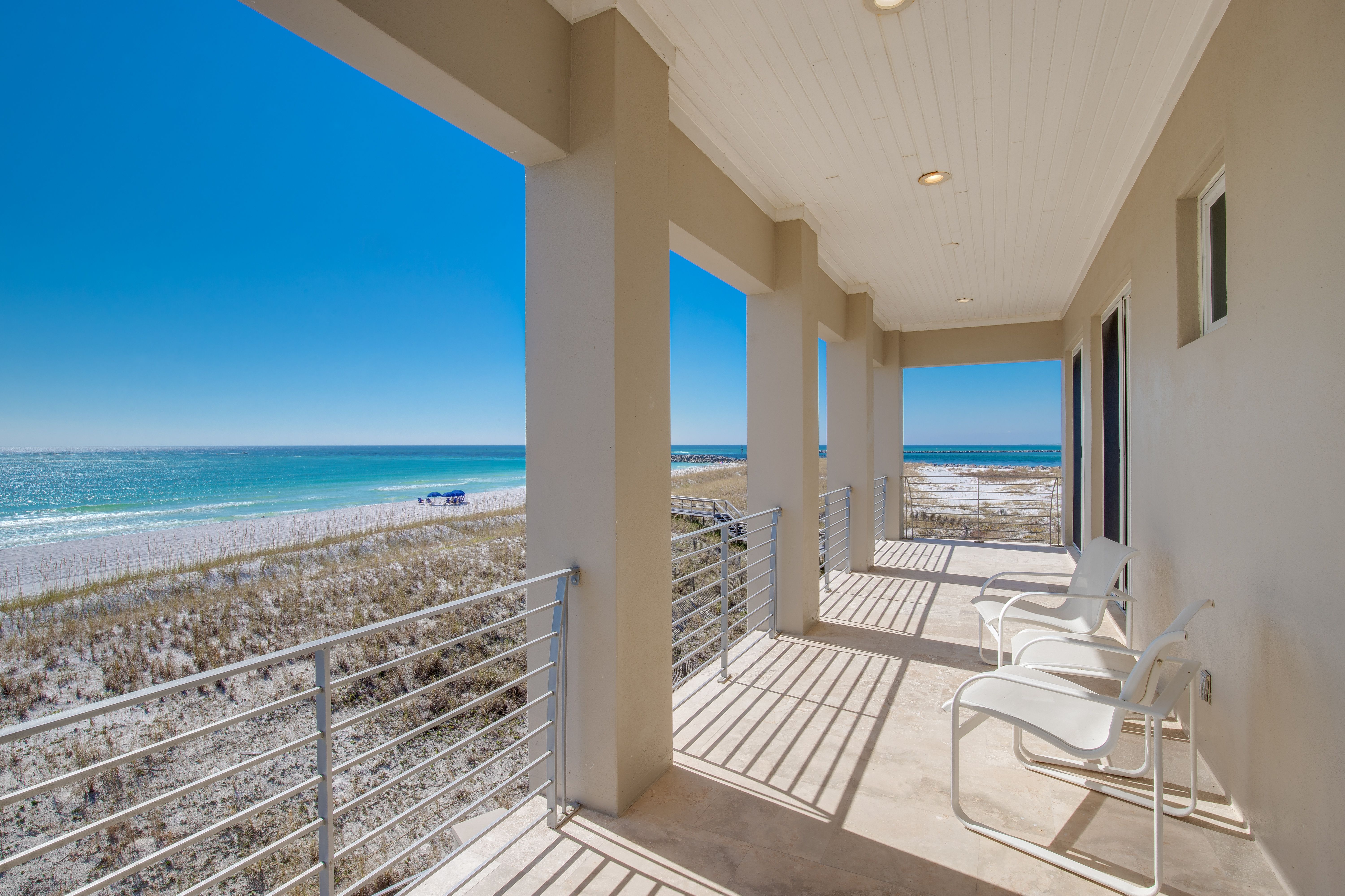 "Pipe Dream" Epic Destin Pointe Beachfront Home, Com Pool on Holiday ...
