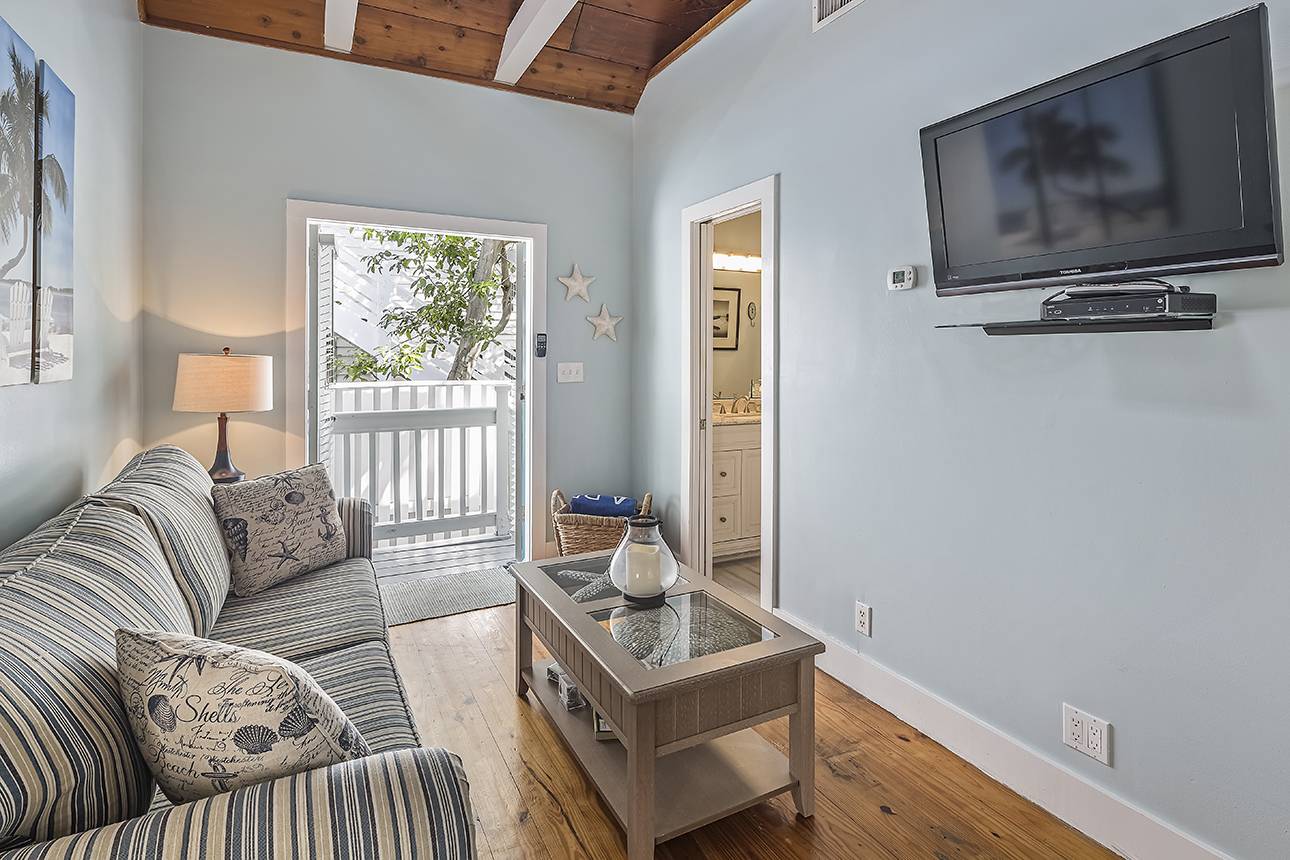 TIDES ON SIMONTON ~ Easy Life! | Best of Key West Rentals