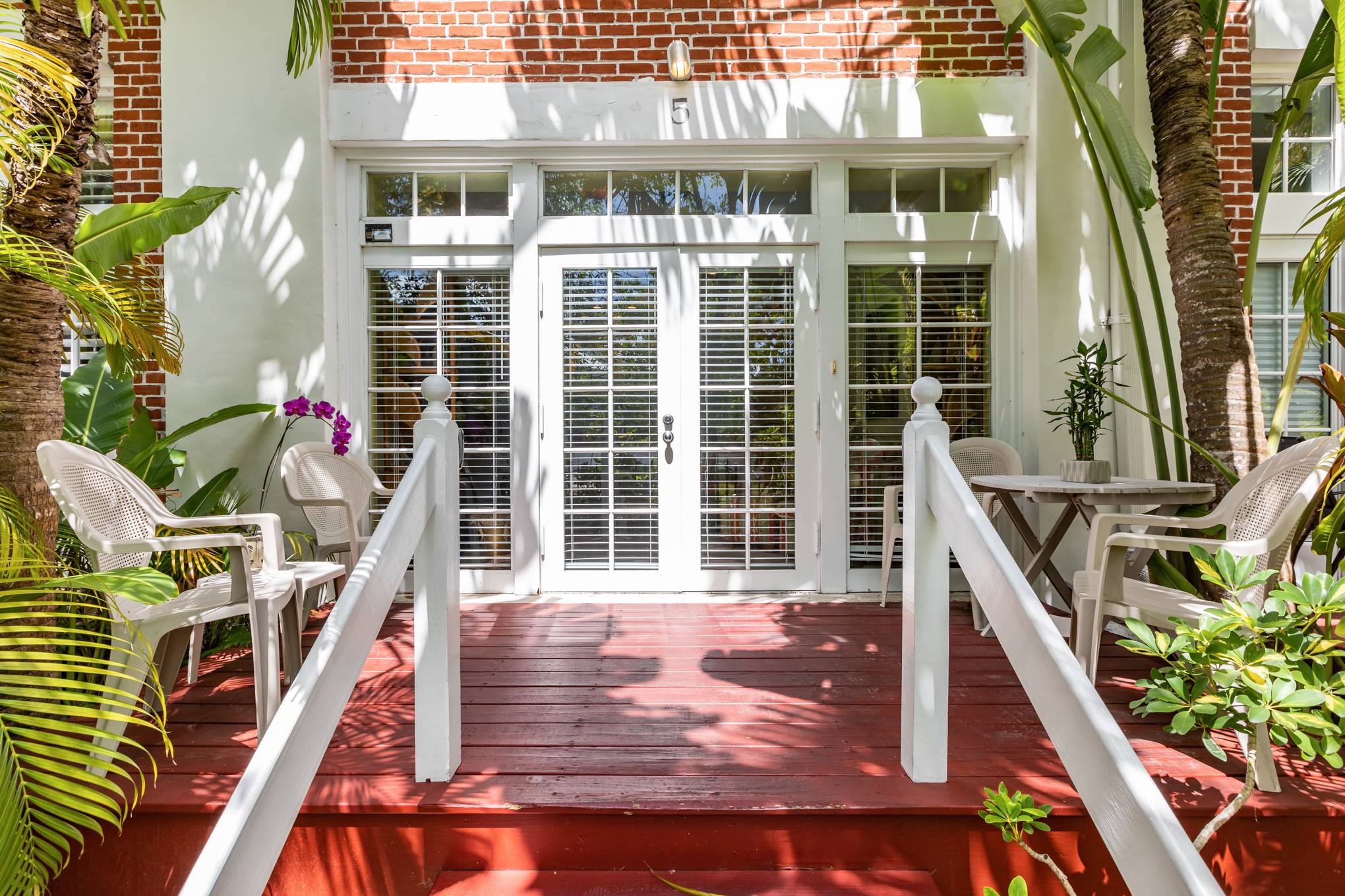 TROPICAL FRONT ~ Top Notch! | Best of Key West Rentals