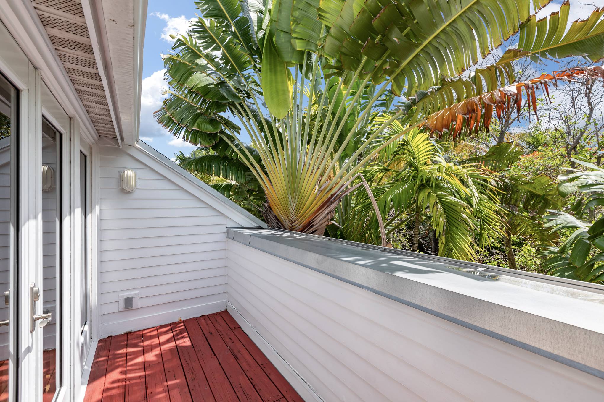 TROPICAL FRONT ~ Top Notch! | Best of Key West Rentals
