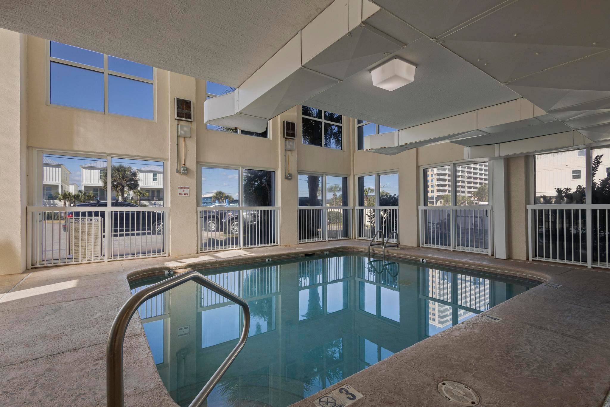 1BR Gulf Shores Beachfront Condo Rental | Balcony & Pools | Bender ...