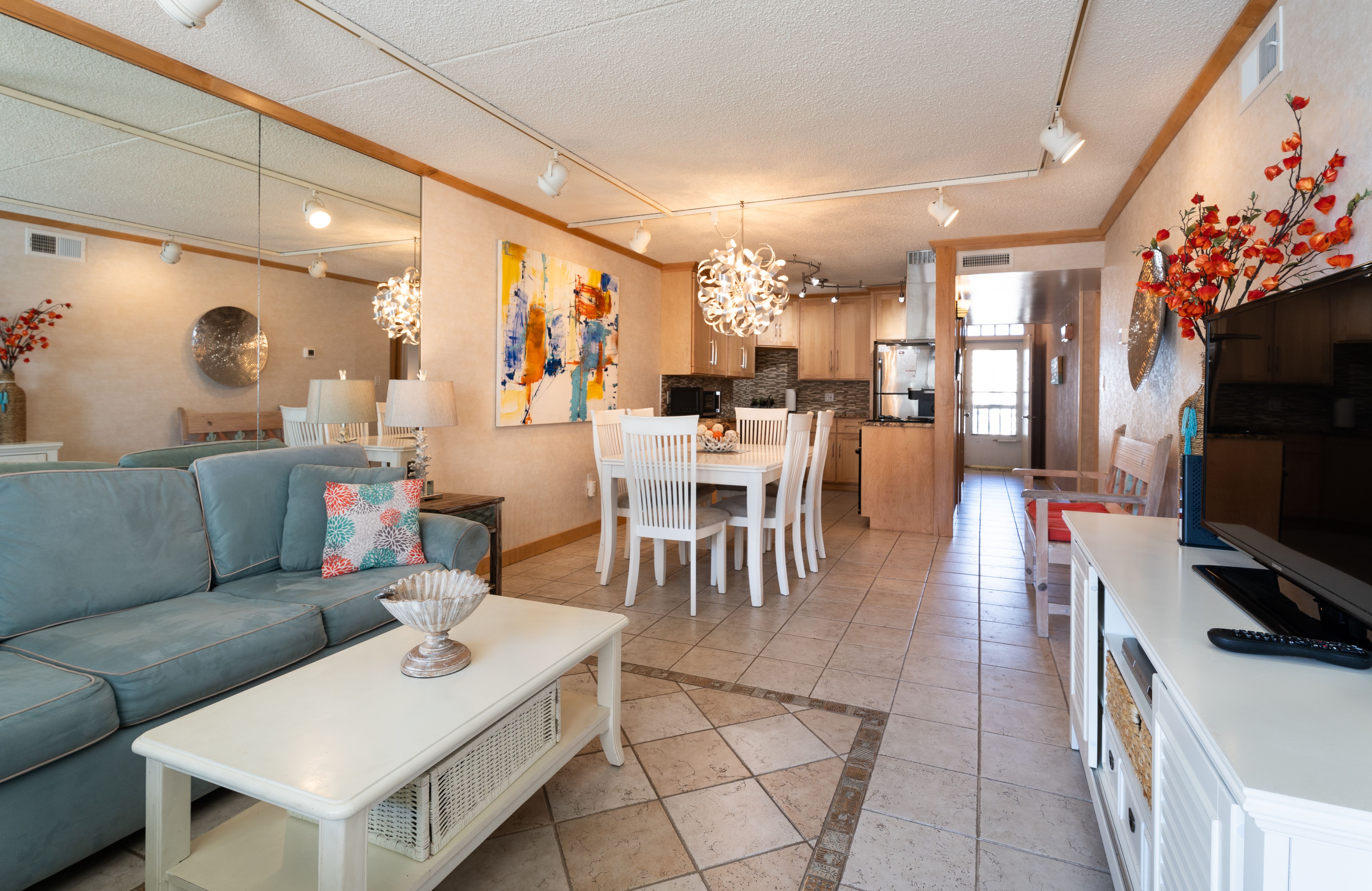 Camelot 204 B | Century 21 New Horizon