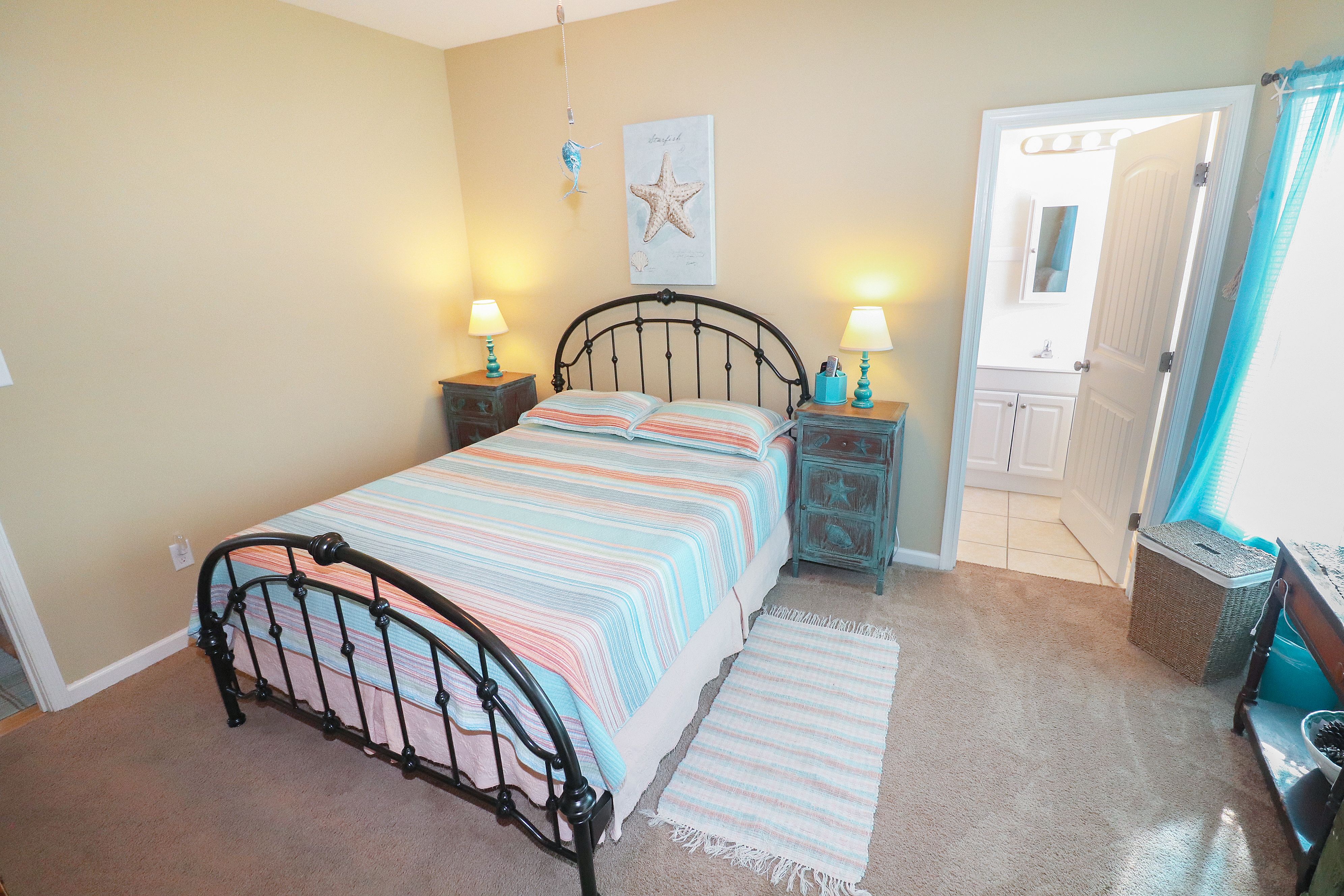 Cockleshell Cottage | Chincoteague Resort