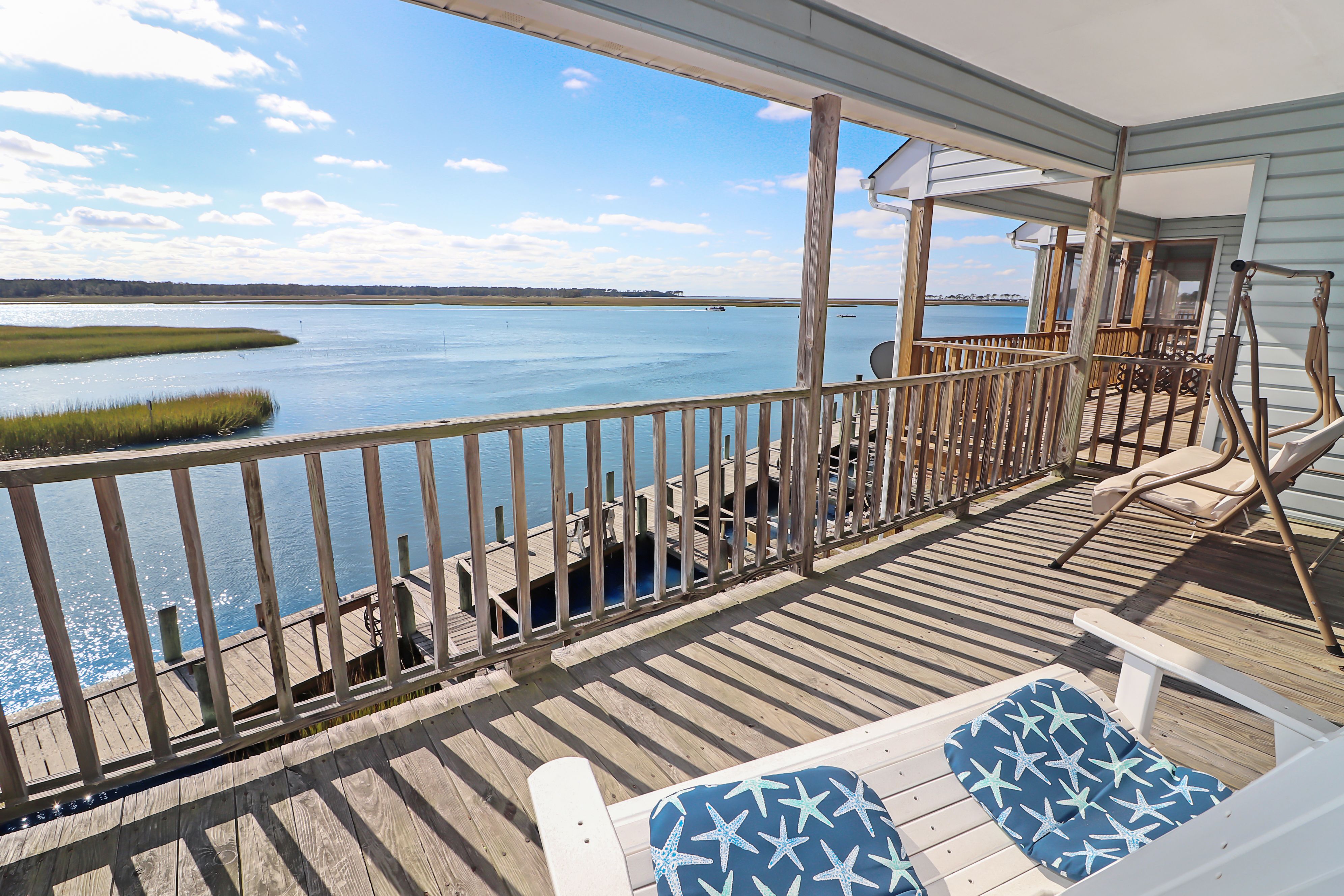 Pony View | Chincoteague Resort