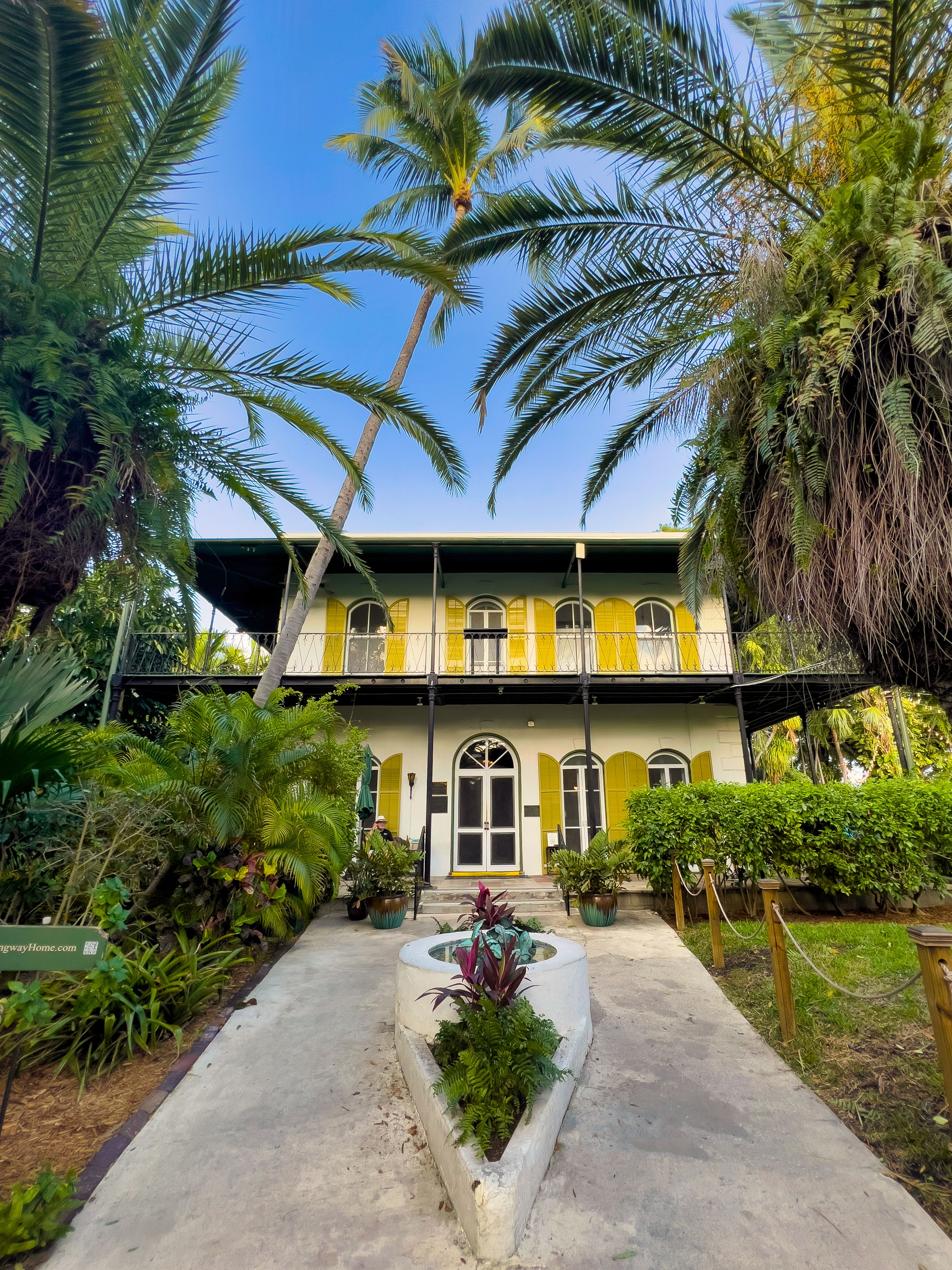 ARIA @ Azul Mansion Key West | Dwell Key West