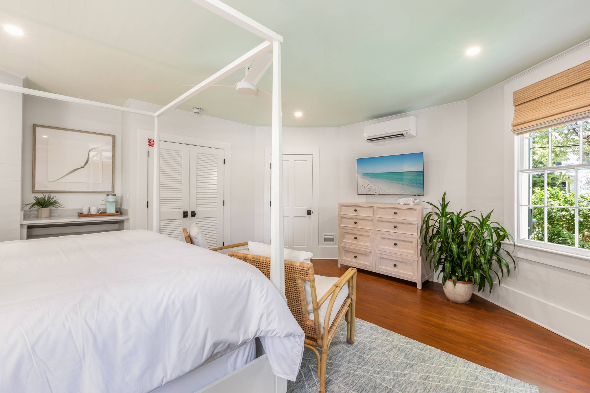 NUMBER ELEVEN @ Scarlet Mango Inn Key West | Dwell Key West