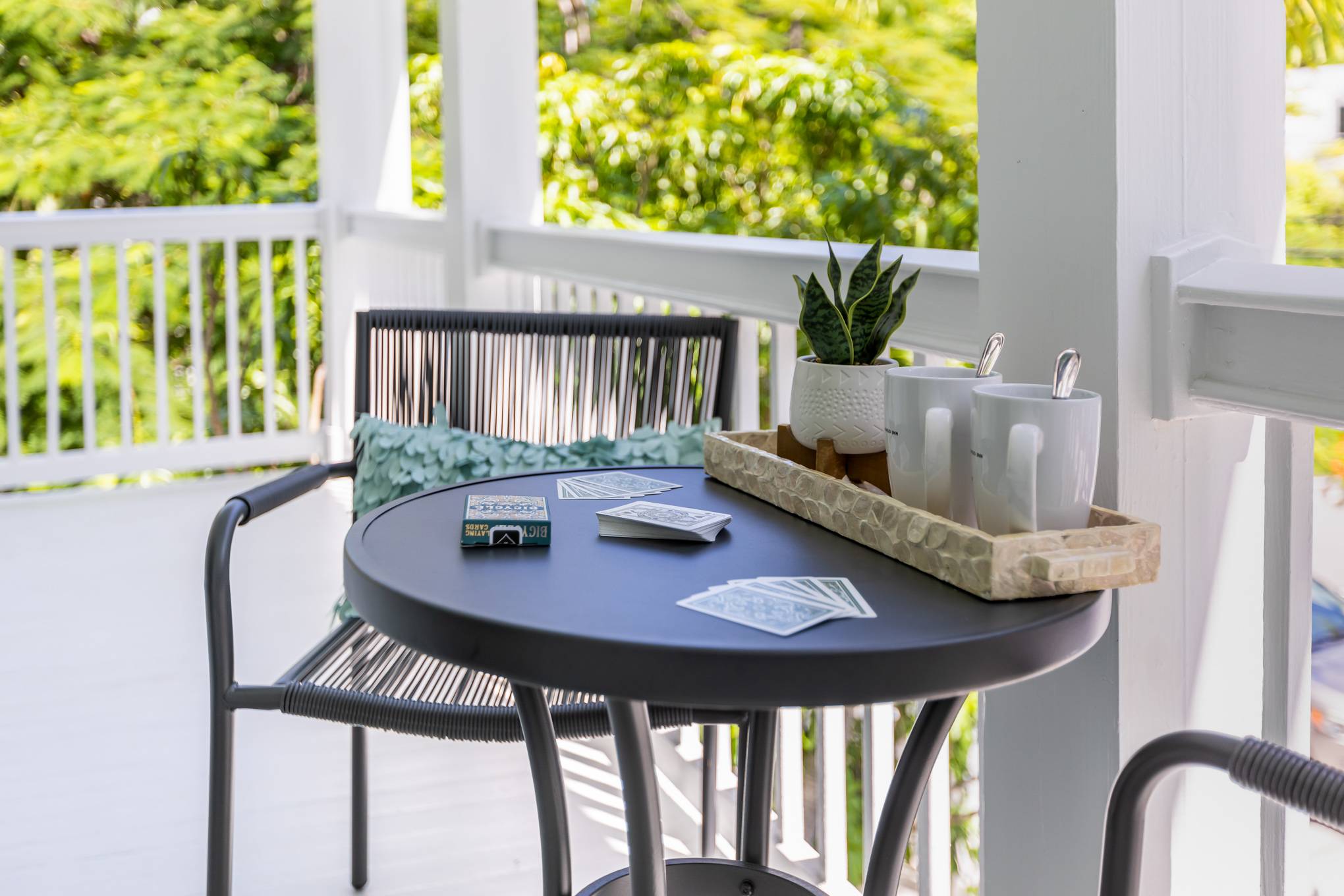 HONEY @ Scarlet Mango Inn Key West | Dwell Key West