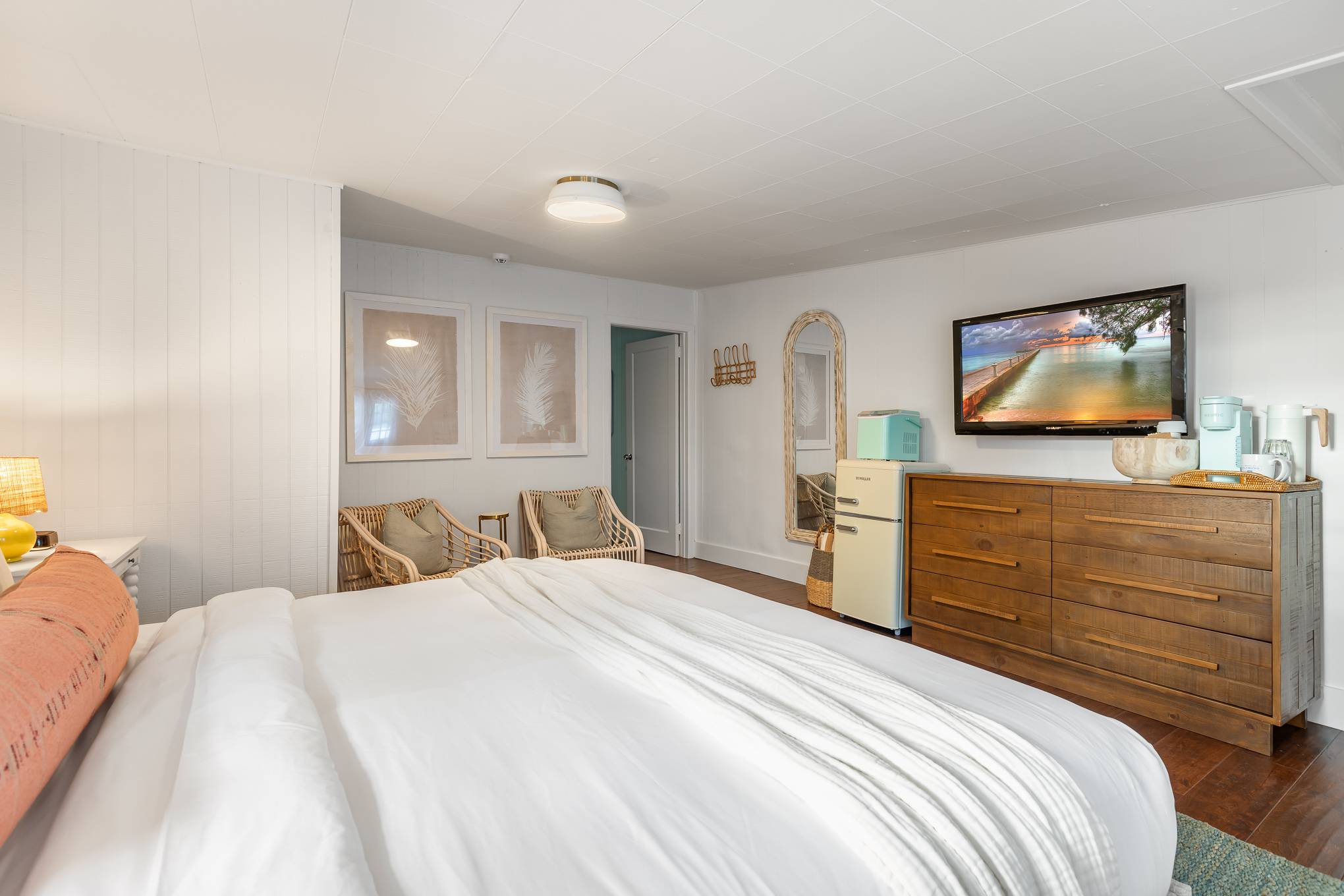 THE CORNISH SUITE @ Inn on Fleming Key West! | Dwell Key West