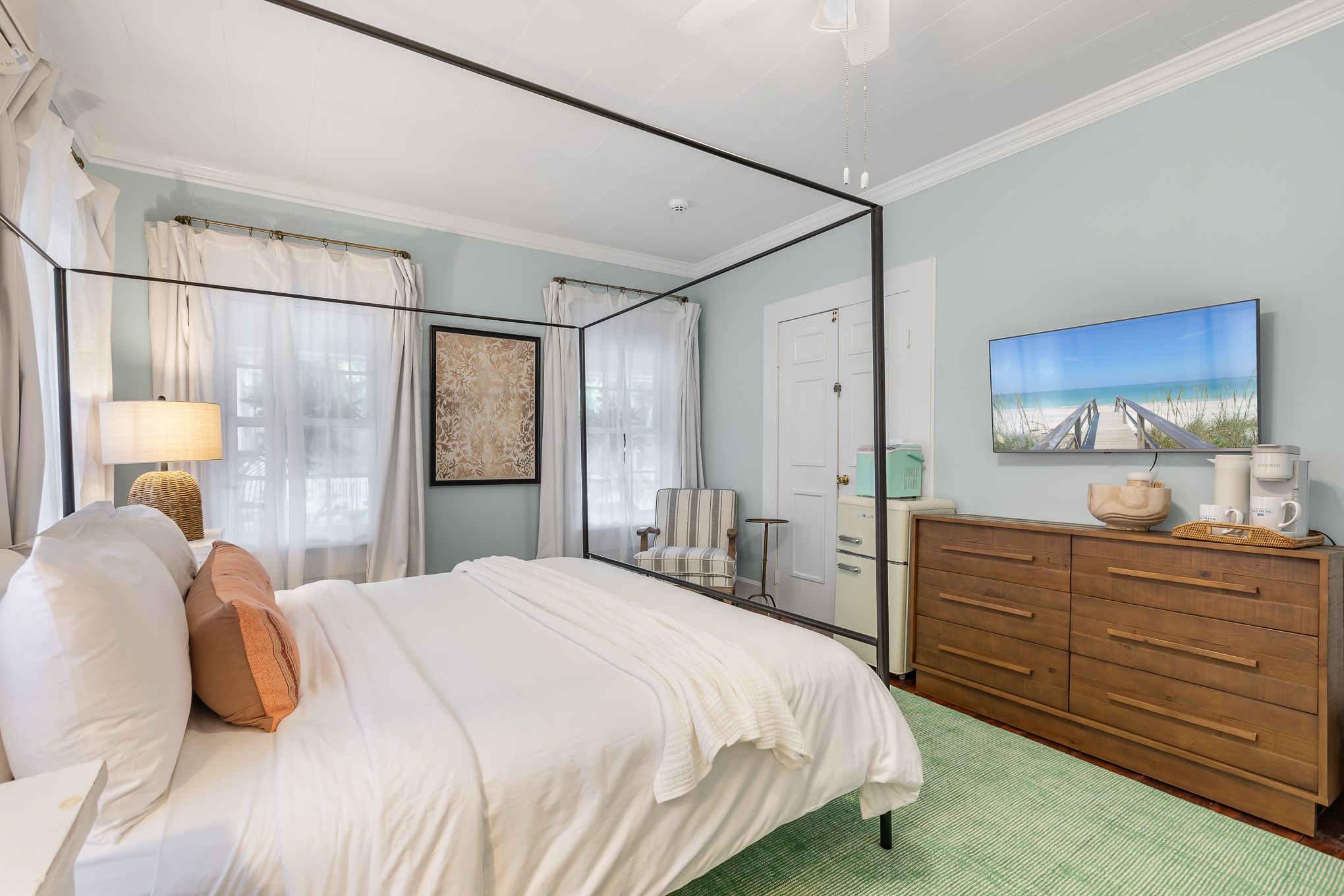 THE FLAGLER ROOM @ Inn on Fleming Key West! | Dwell Key West