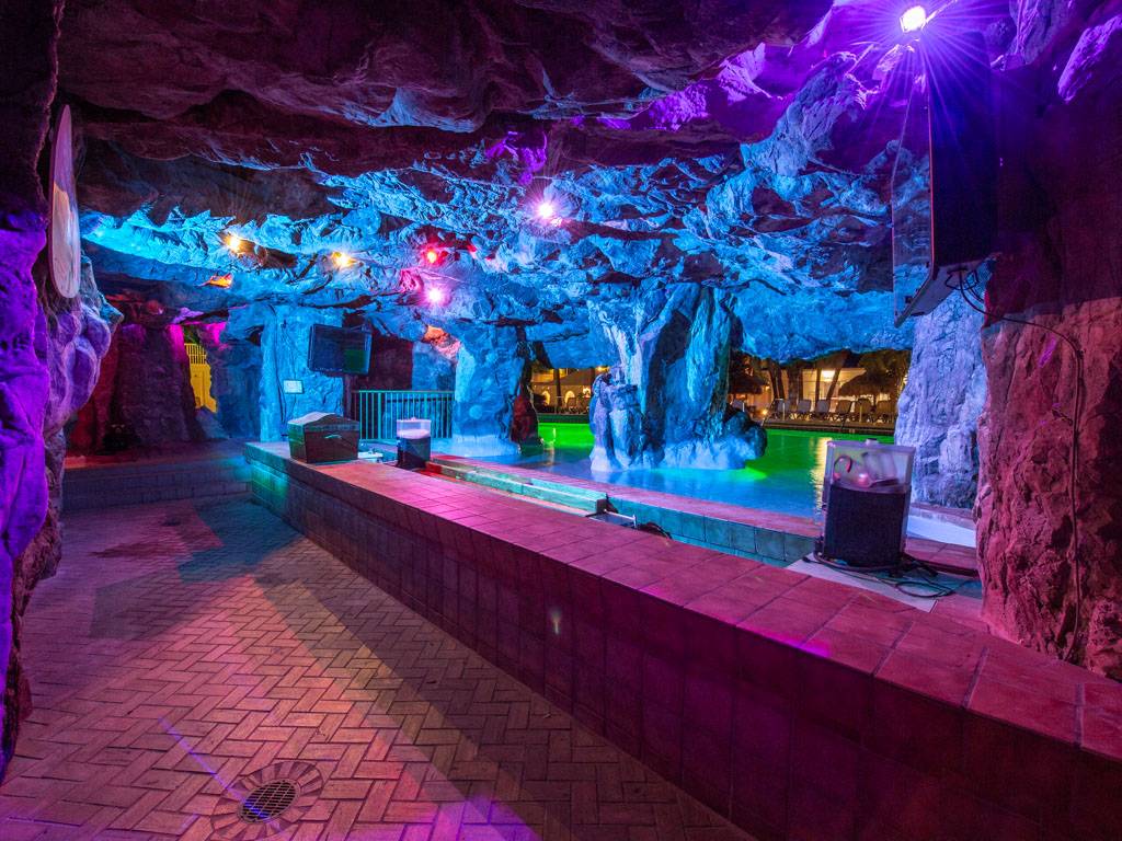 Destin West Rv #01 Motorhome | Destin West RV Resort