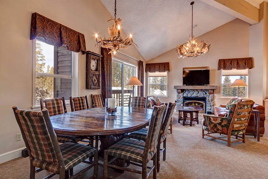 Tyra Summit Breck Hideout Condo: Ski-In/Ski-Out | Summit Mountain Rentals