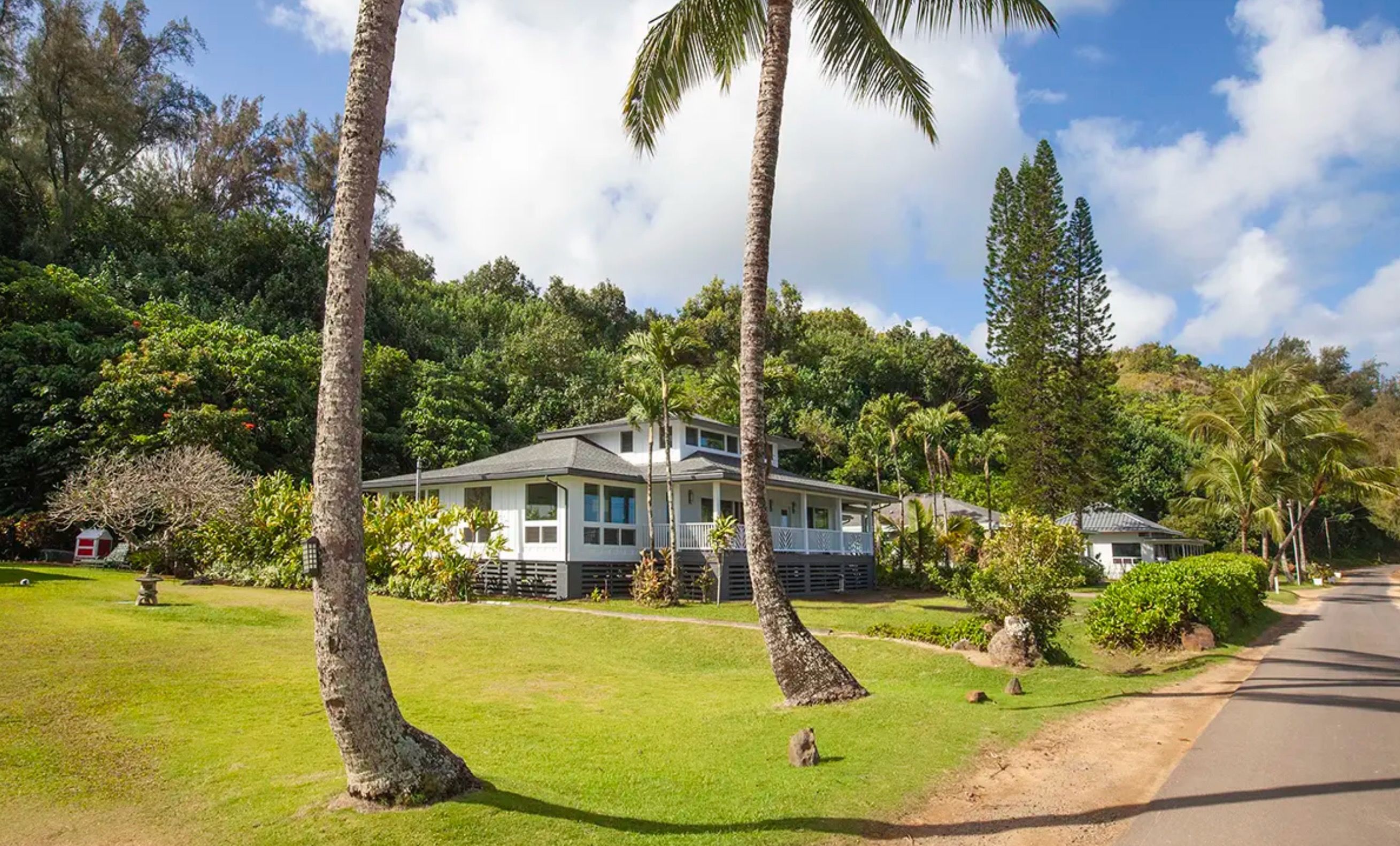 Anini 4 and Anini 3 Oceanfront | House Of Dreams Kauai