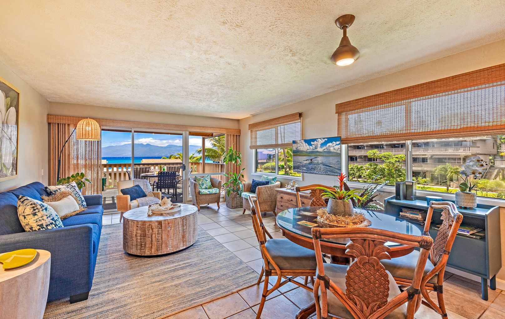 Kahana Sunset E11 | HulaHideaway