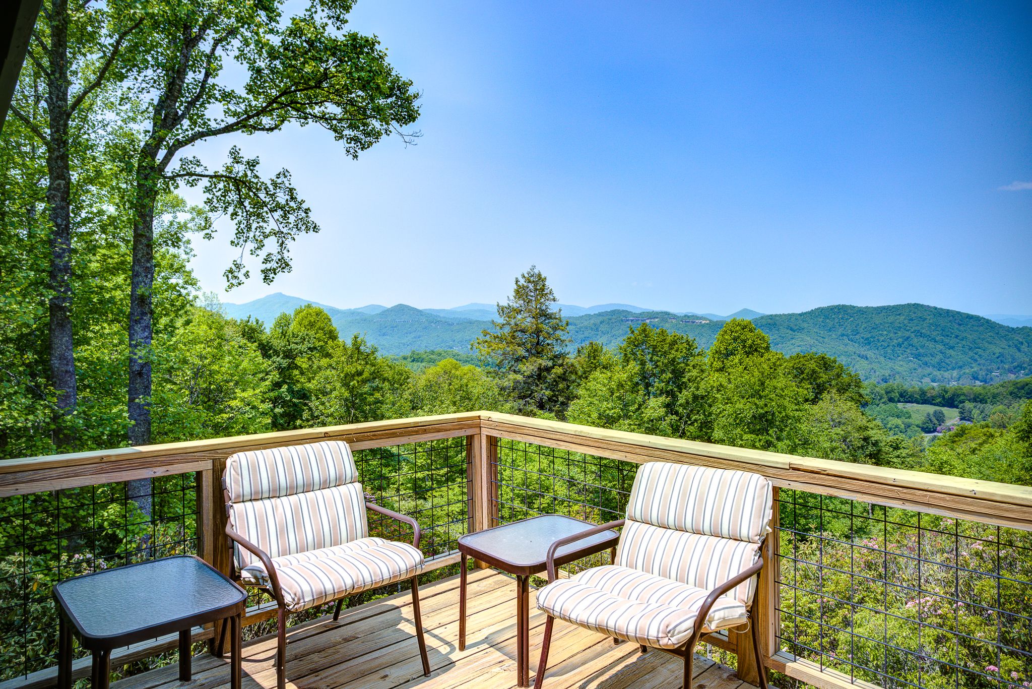 Cabin in the Sky | Jenkins Rentals