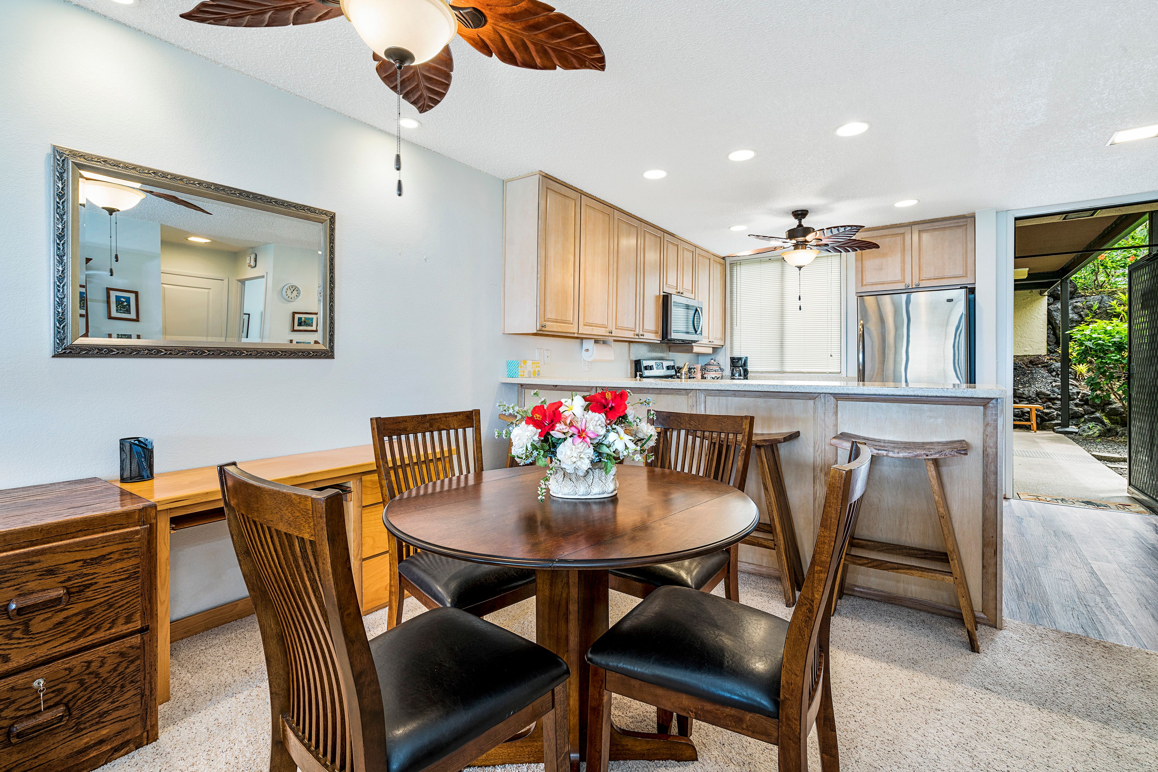 Country Club Villas#115 | Knutson & Associates